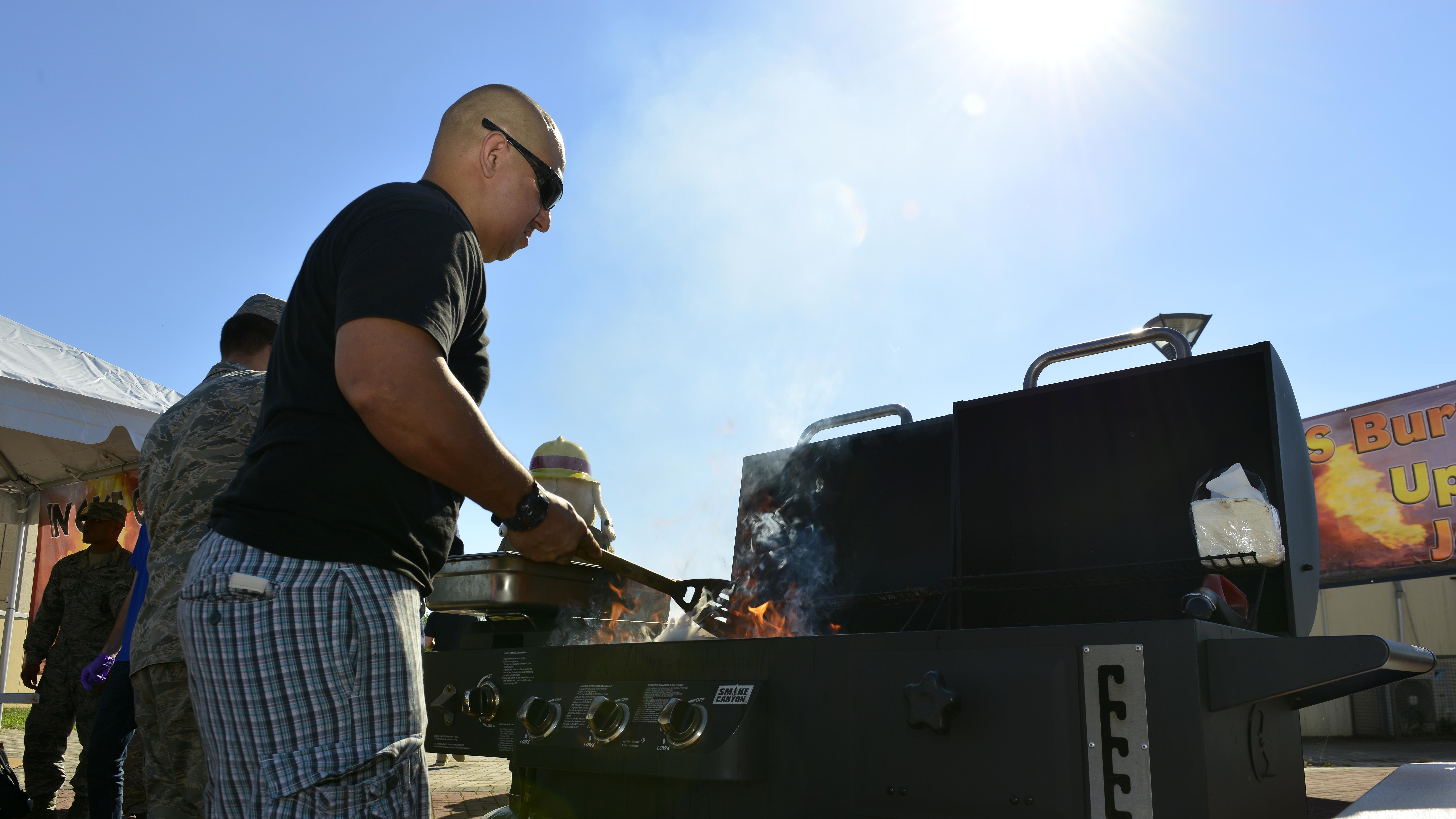 Firefighters inform Team Aviano on ‘Hear the beep where you sleep’