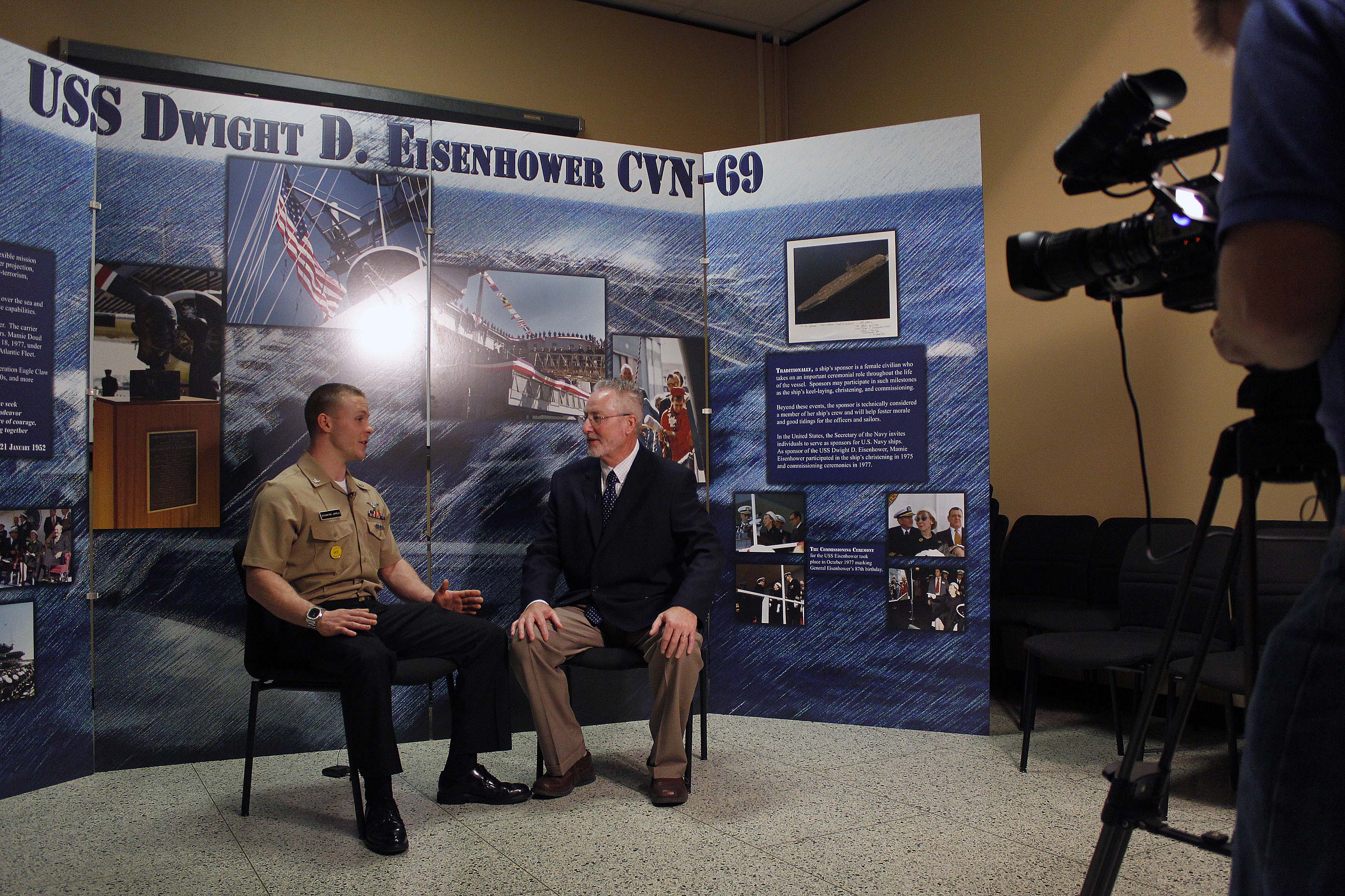 Ike Sailors Honored in Kansas Hometown of President Eisenhower > United ...