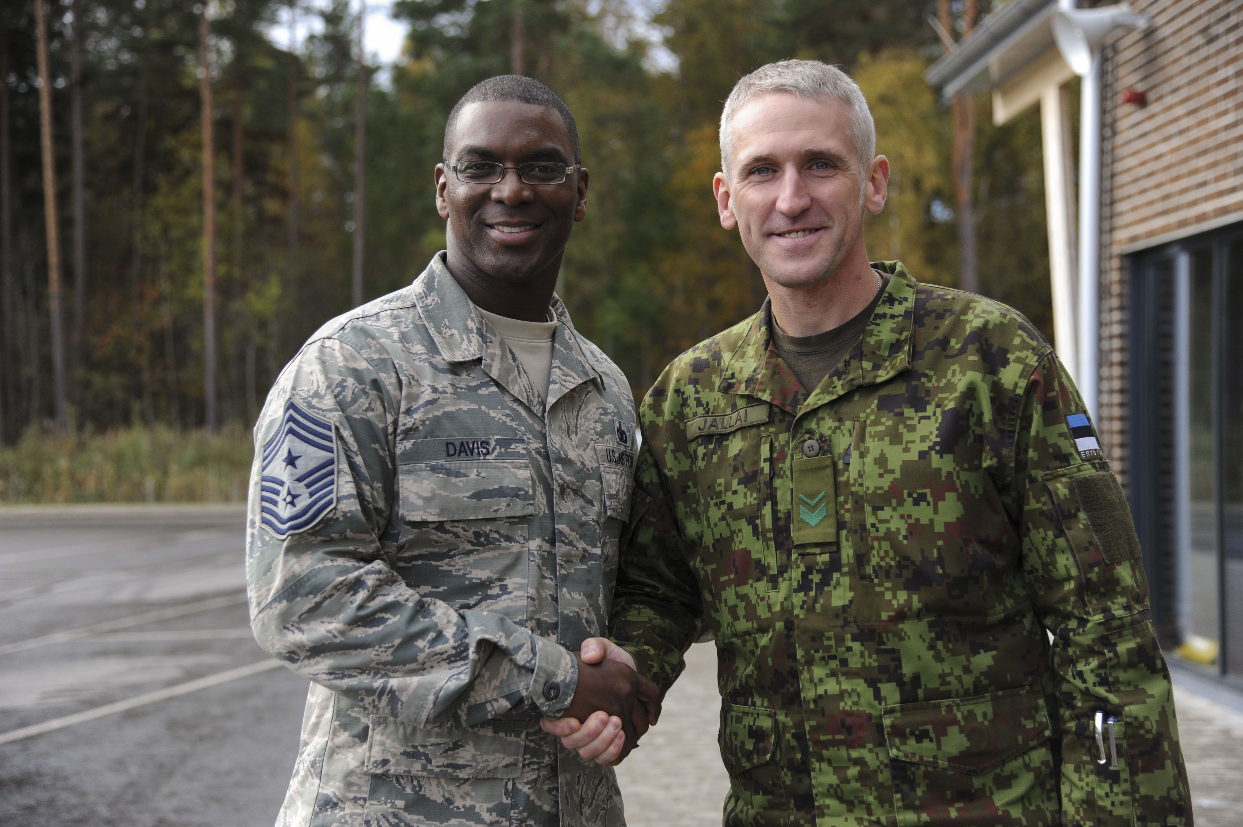 USAFE-AFAFRICA Command Chief visits deployed Airmen in Estonia > U.S ...