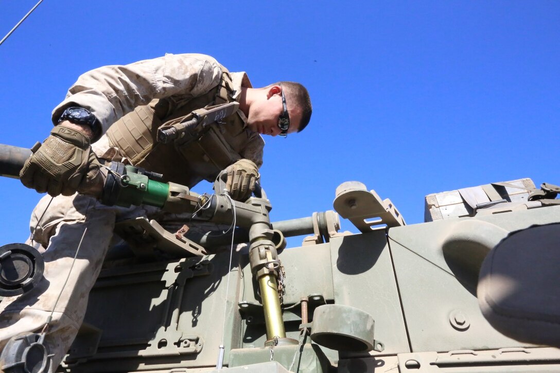 1st LAR Marines roll out in PMINT Condition