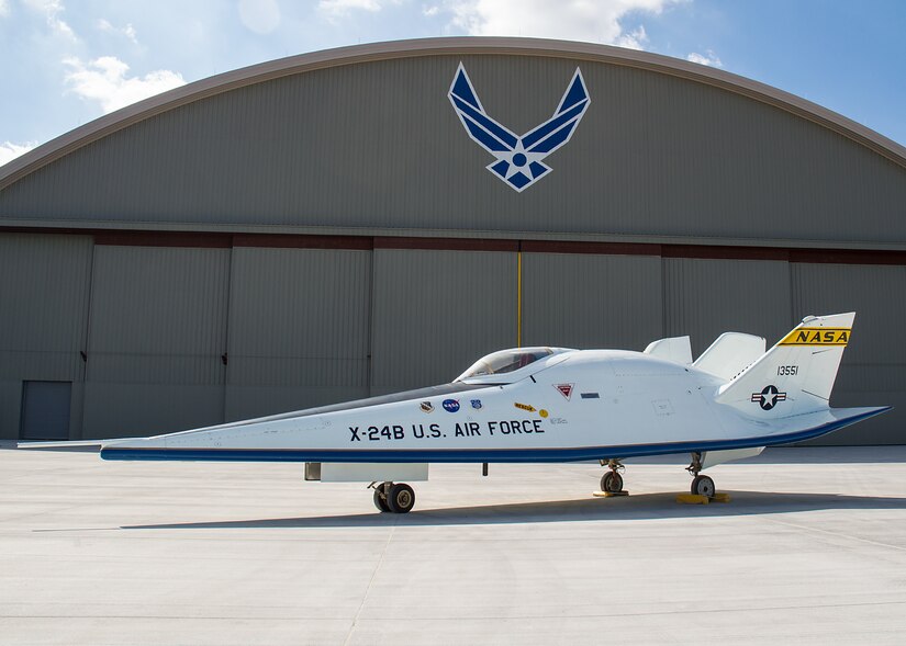 Martin X-24B > National Museum of the United States Air Force™ > Display