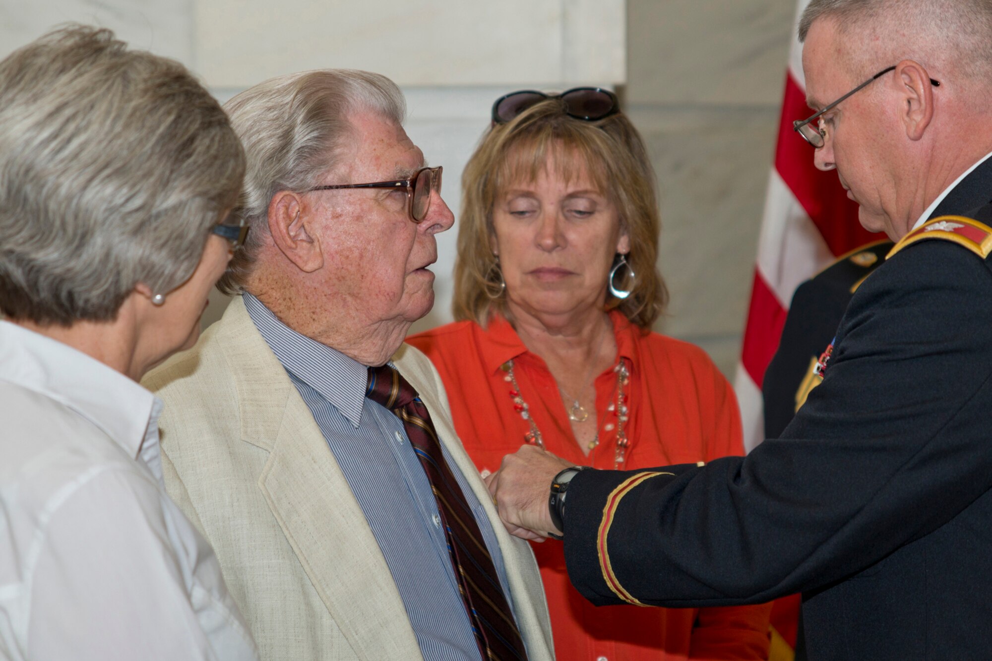 Arkansas recognizes sacrifices of POWs and MIAs > 913th Airlift Group ...