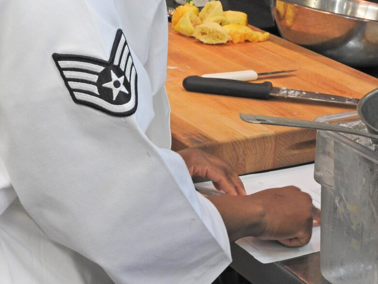 Training to please: AF cooks take food service to next level > Air ...