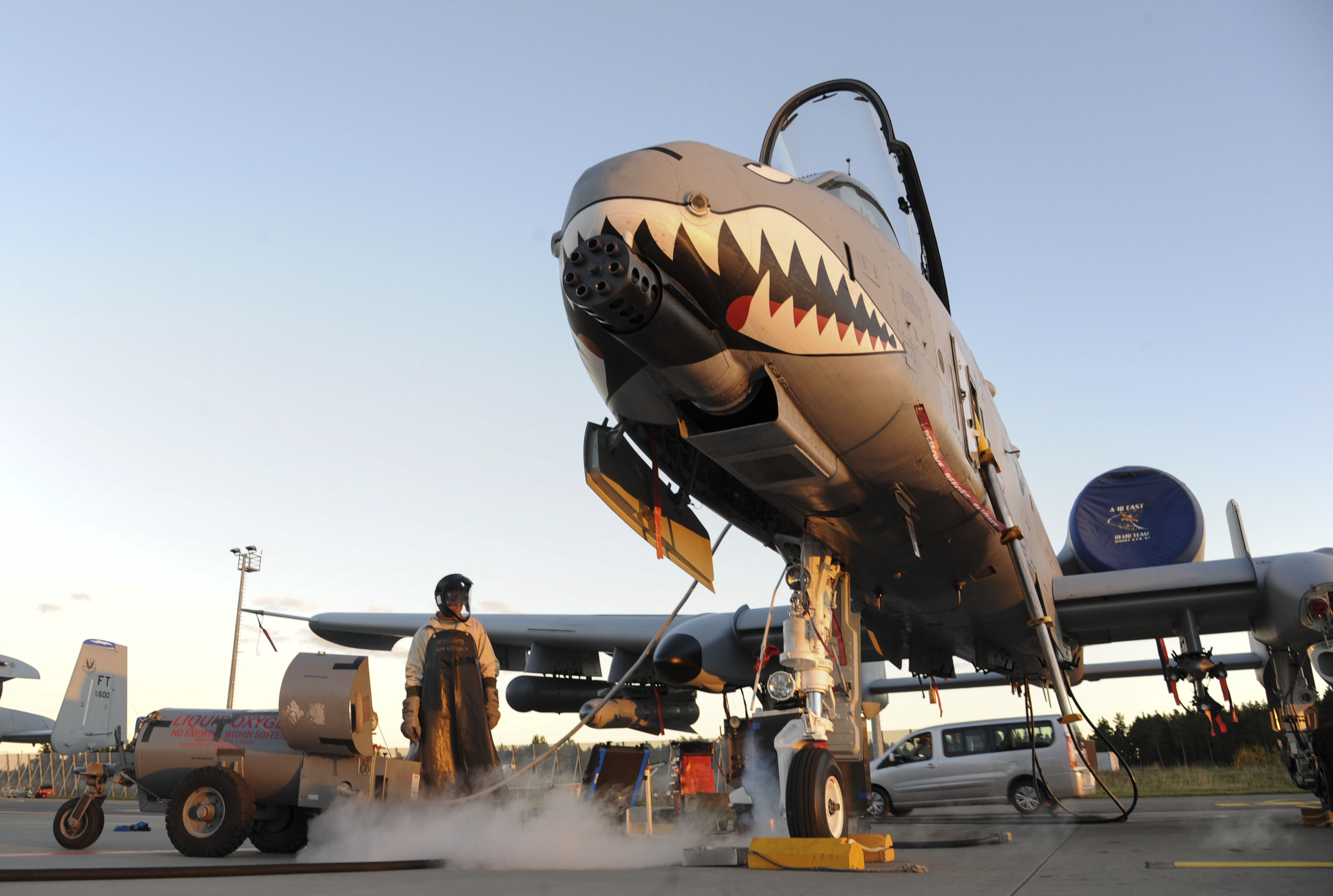 LOX keeps pilots breathing over Europe > Air Combat Command > Article ...