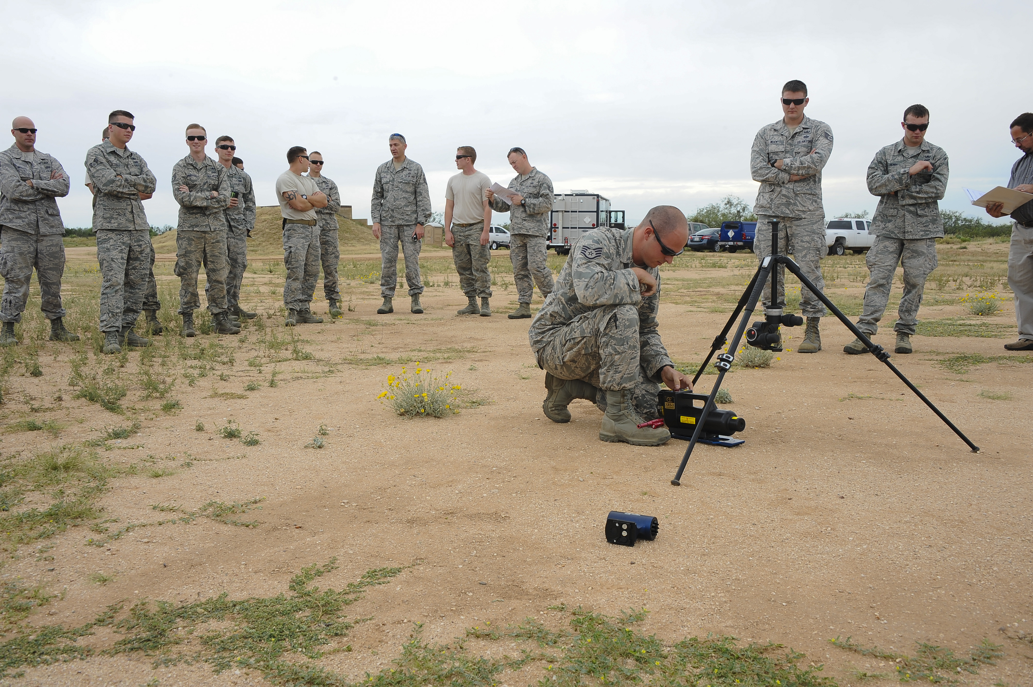 EOD conducts advanced X-ray training > Davis-Monthan Air Force Base ...