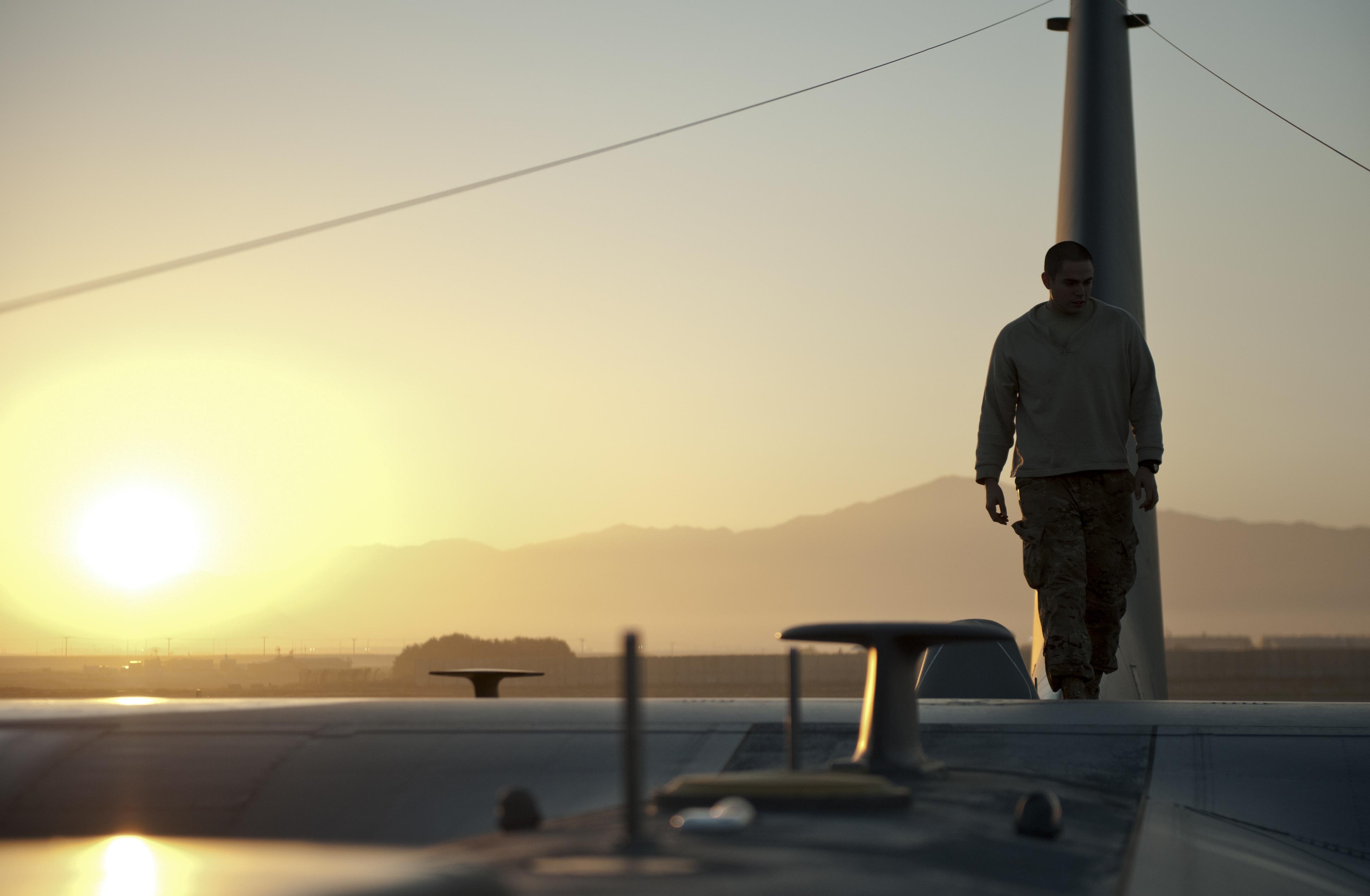 Deployed Airmen keep Compass Call flying > U.S. Air Forces Central > News