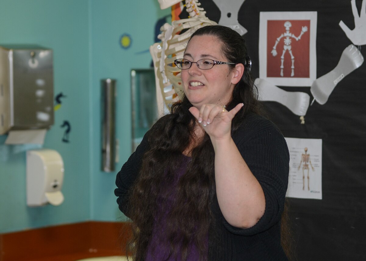 Children learn to sign for National Disability Employment Awareness ...