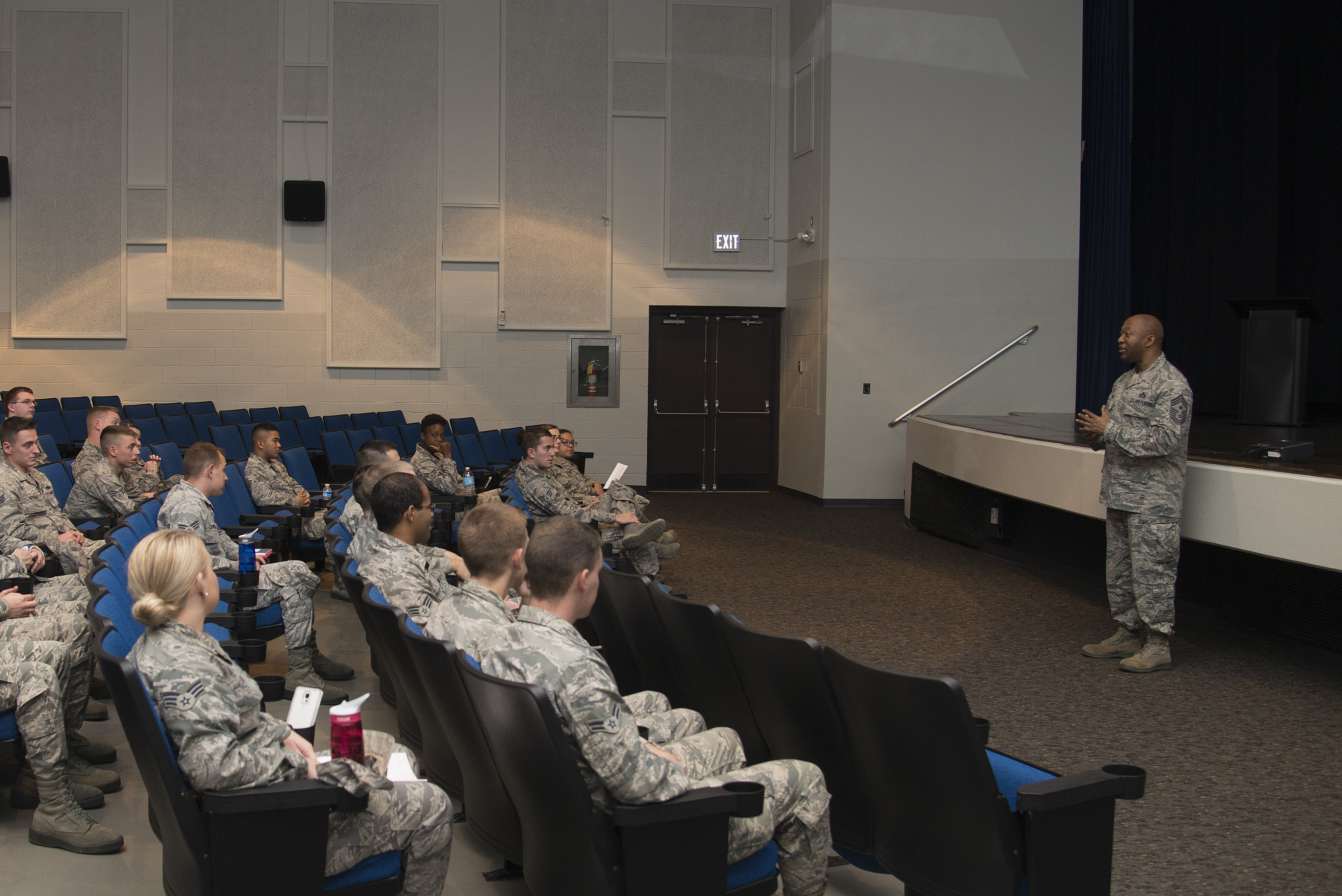 Airmen leadership conference focuses on ‘deeds not words’ > Scott Air ...