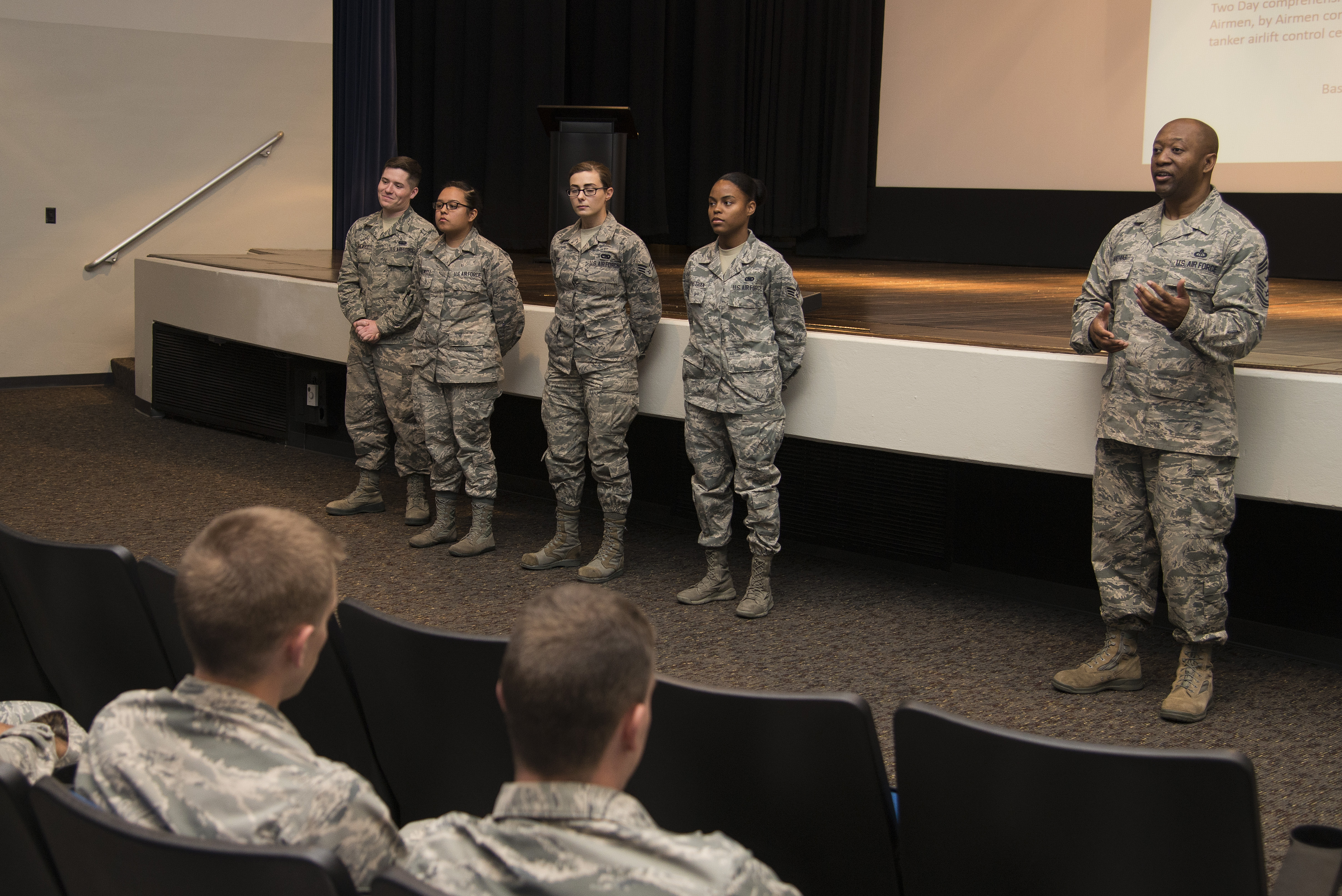 Airmen leadership conference focuses on ‘deeds not words’ > Scott Air ...