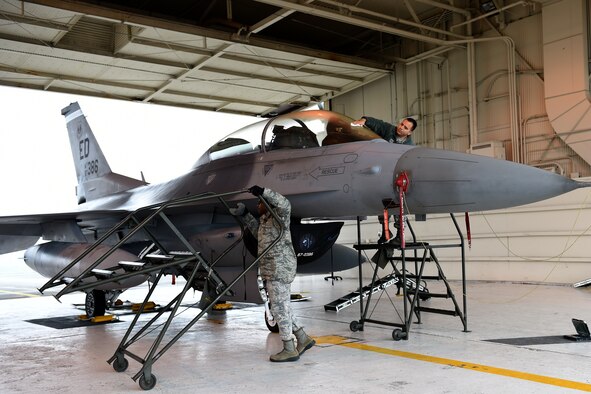 McChord's Media Day with the F-16s > Team McChord > Article Display