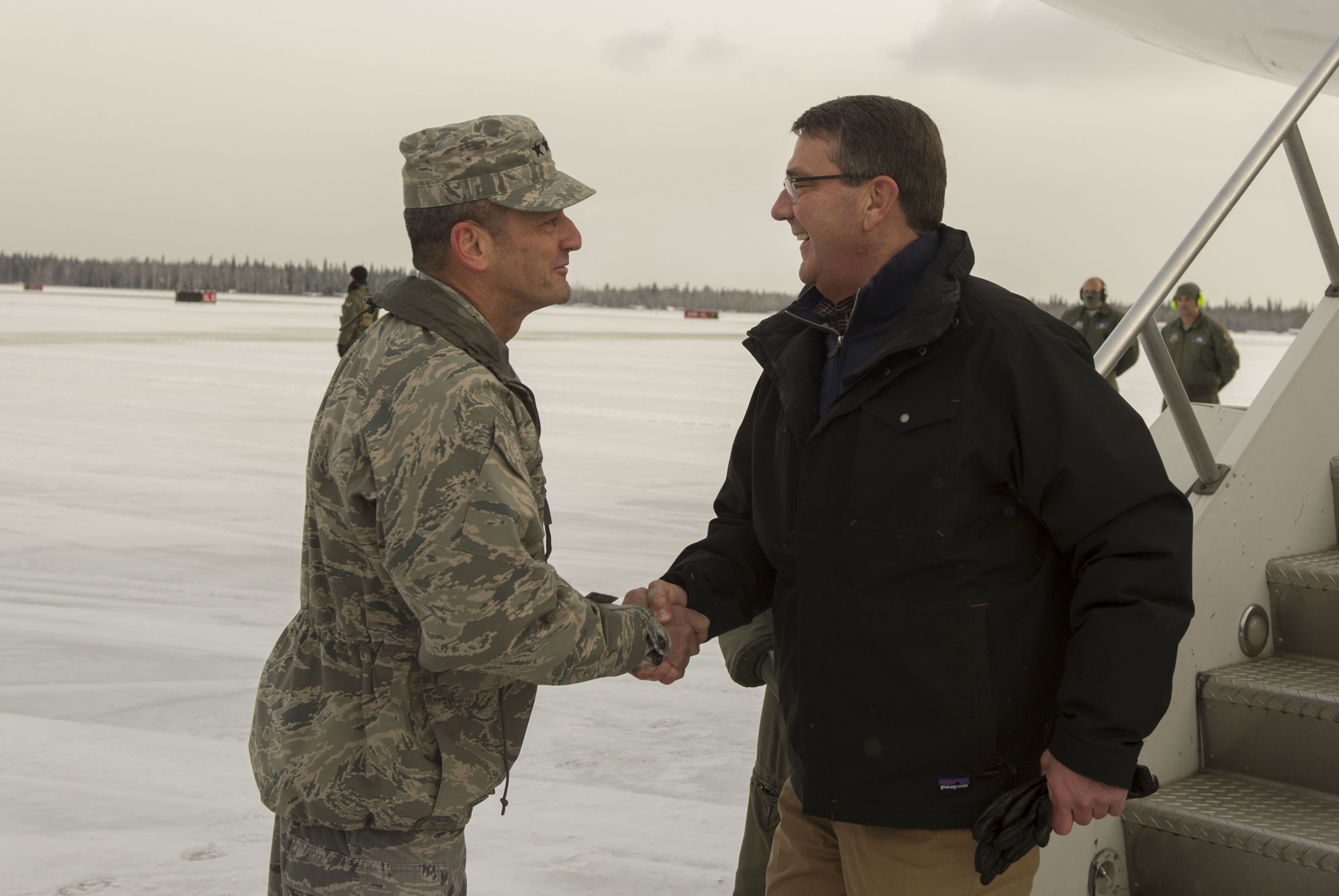 Carter Visits Fort Wainwright | U.S. Department of War