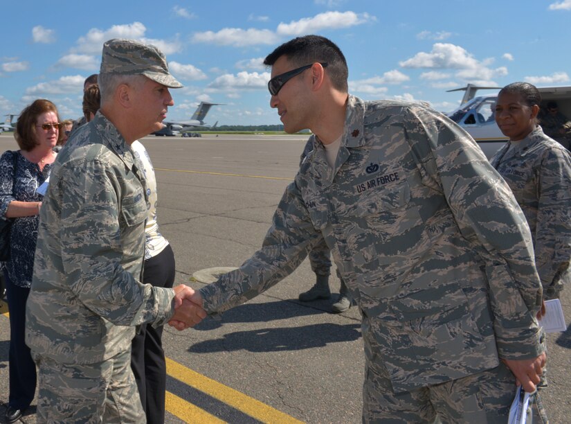 U.S. Air Force Expeditionary Center commander visits JB Charleston ...