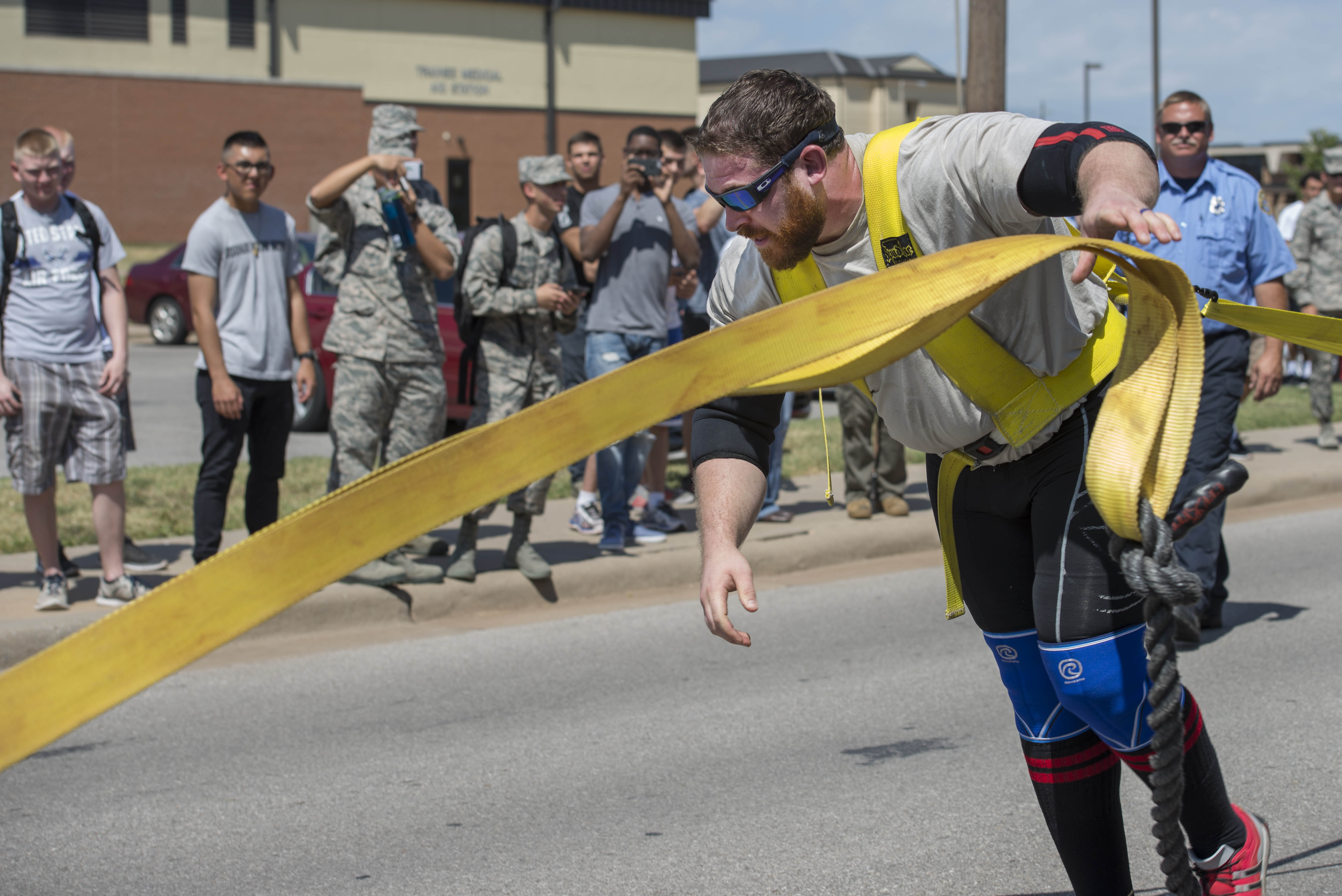 Former crew chief pulls heavy burden for retired pilot > Sheppard Air ...