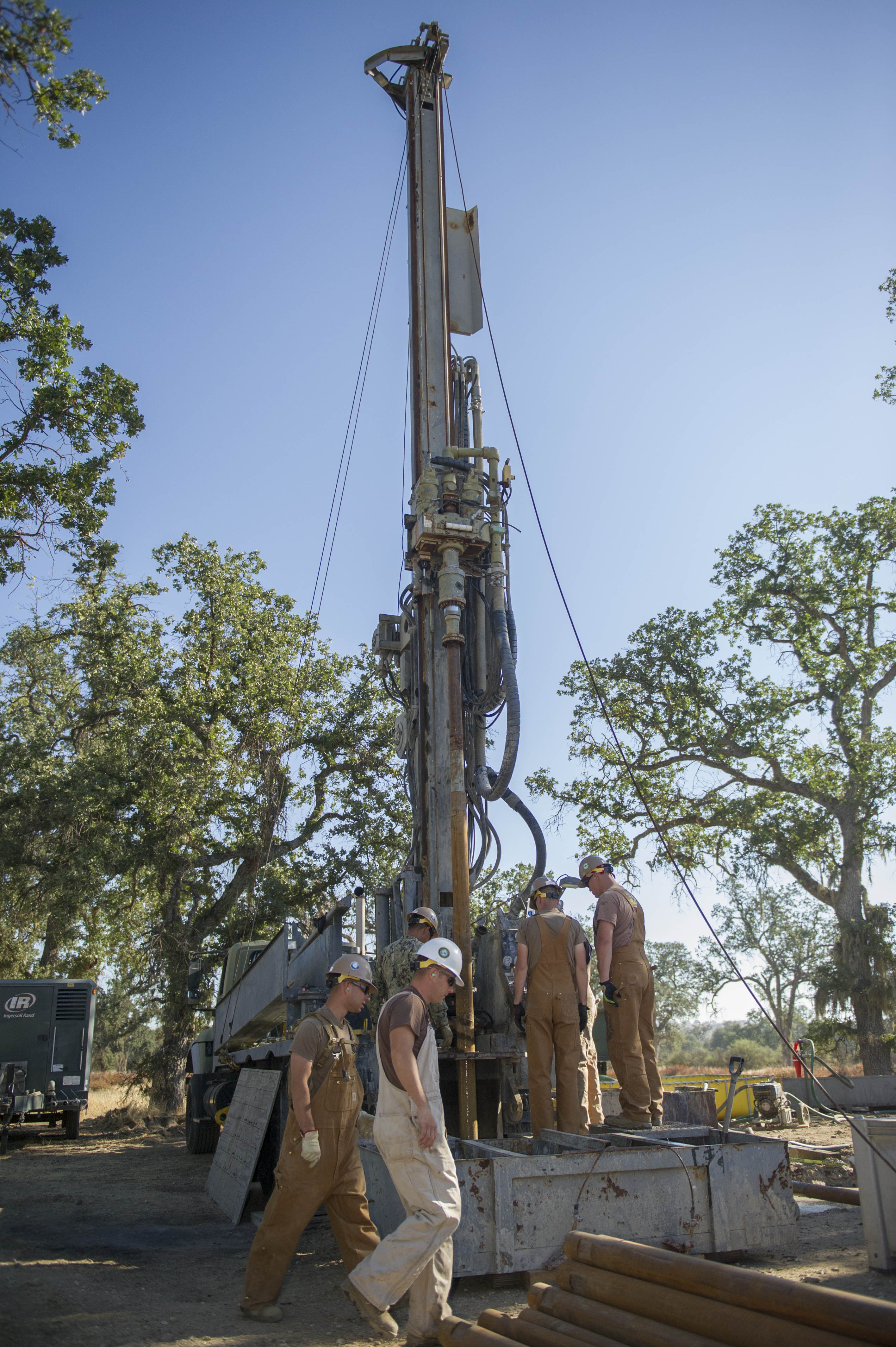 NMCB 4 Prepares for Deployment with Water Well Training > Seabee ...