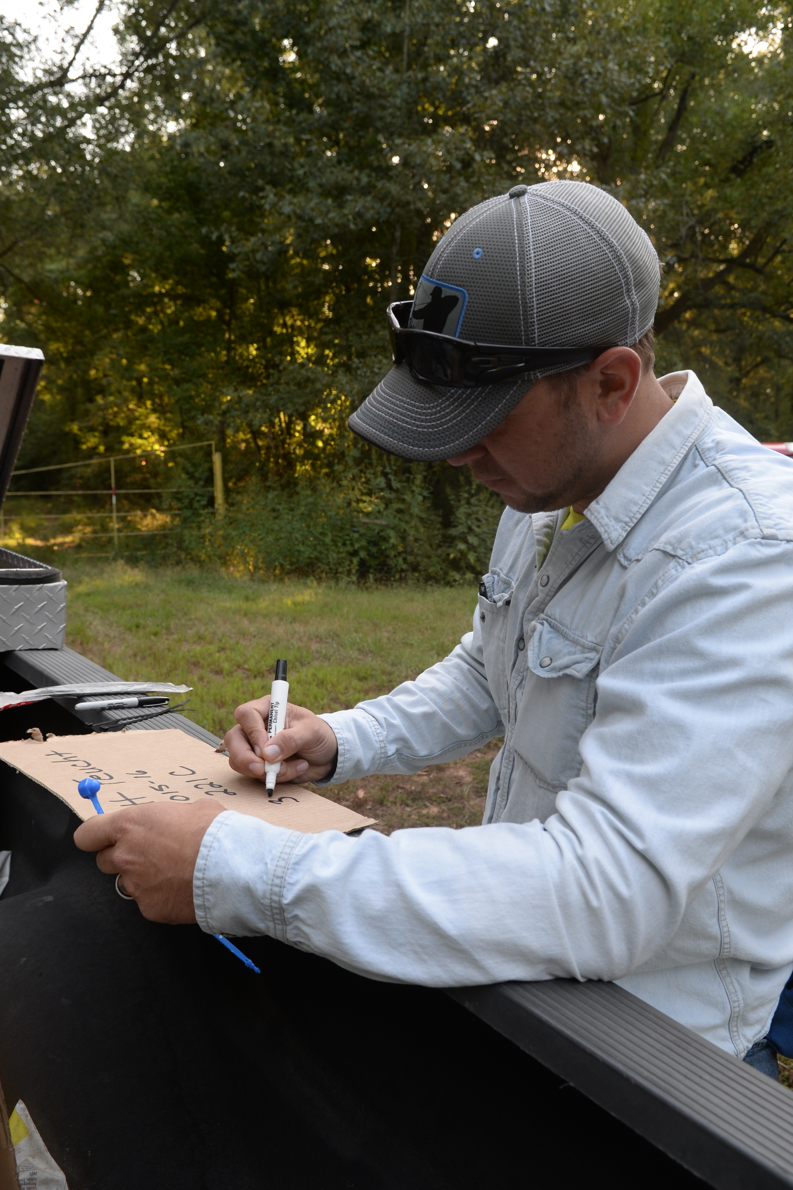 Hunters race for a buck > Barksdale Air Force Base > Display