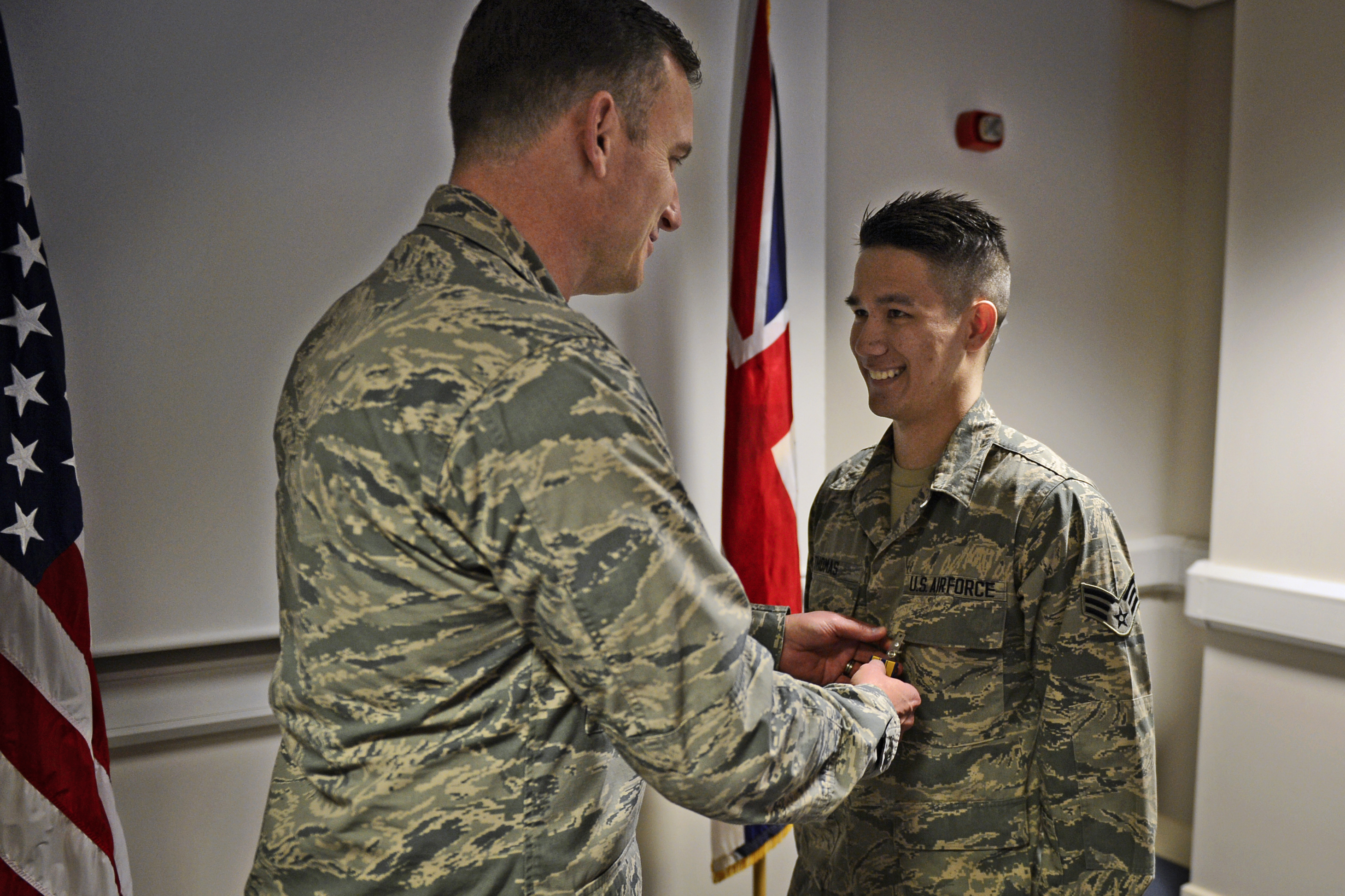 Airman responds to shooting victim > U.S. Air Forces in Europe - Air ...