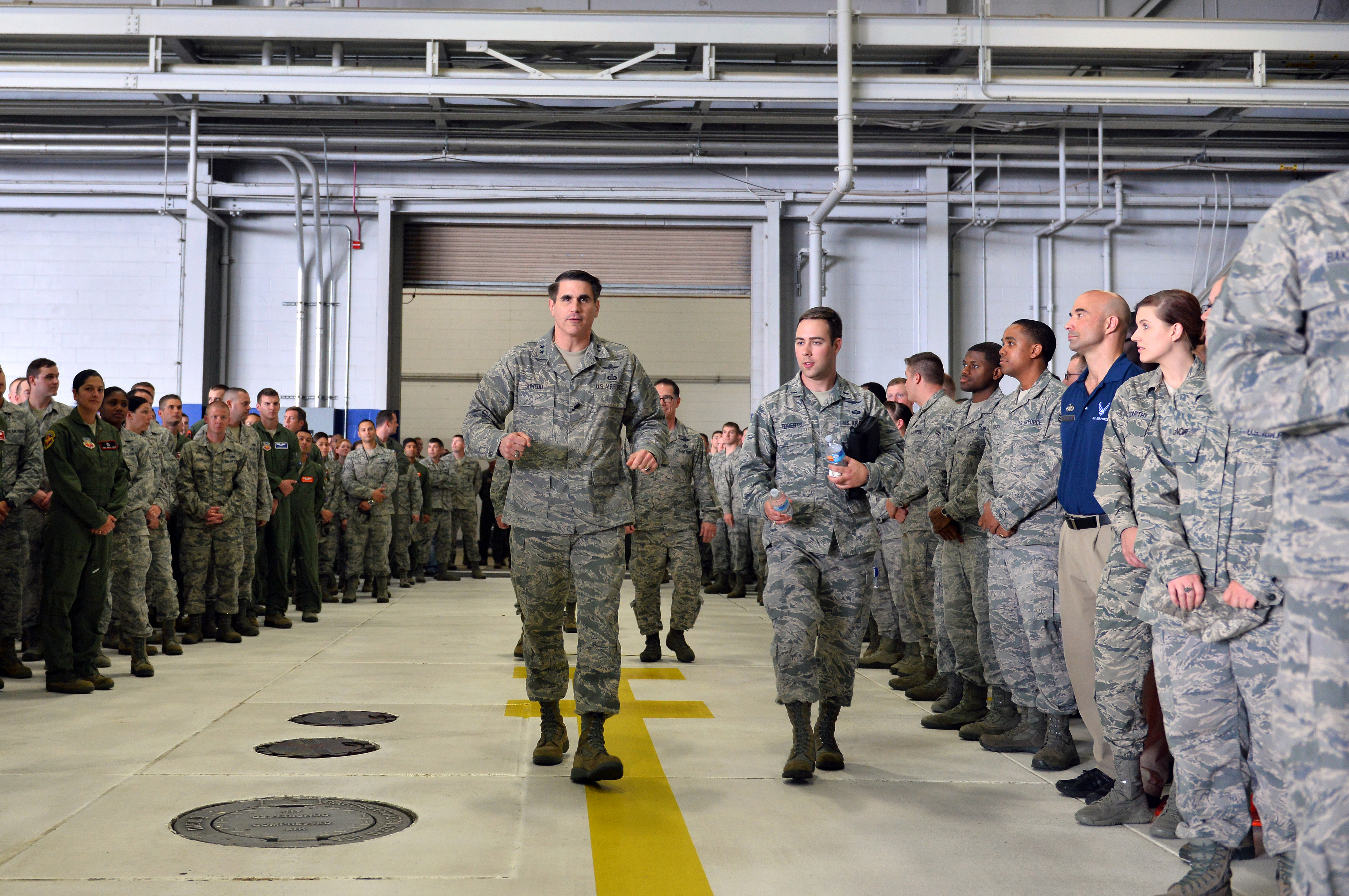 25th Air Force leadership team visits Team Offutt > Offutt Air Force ...