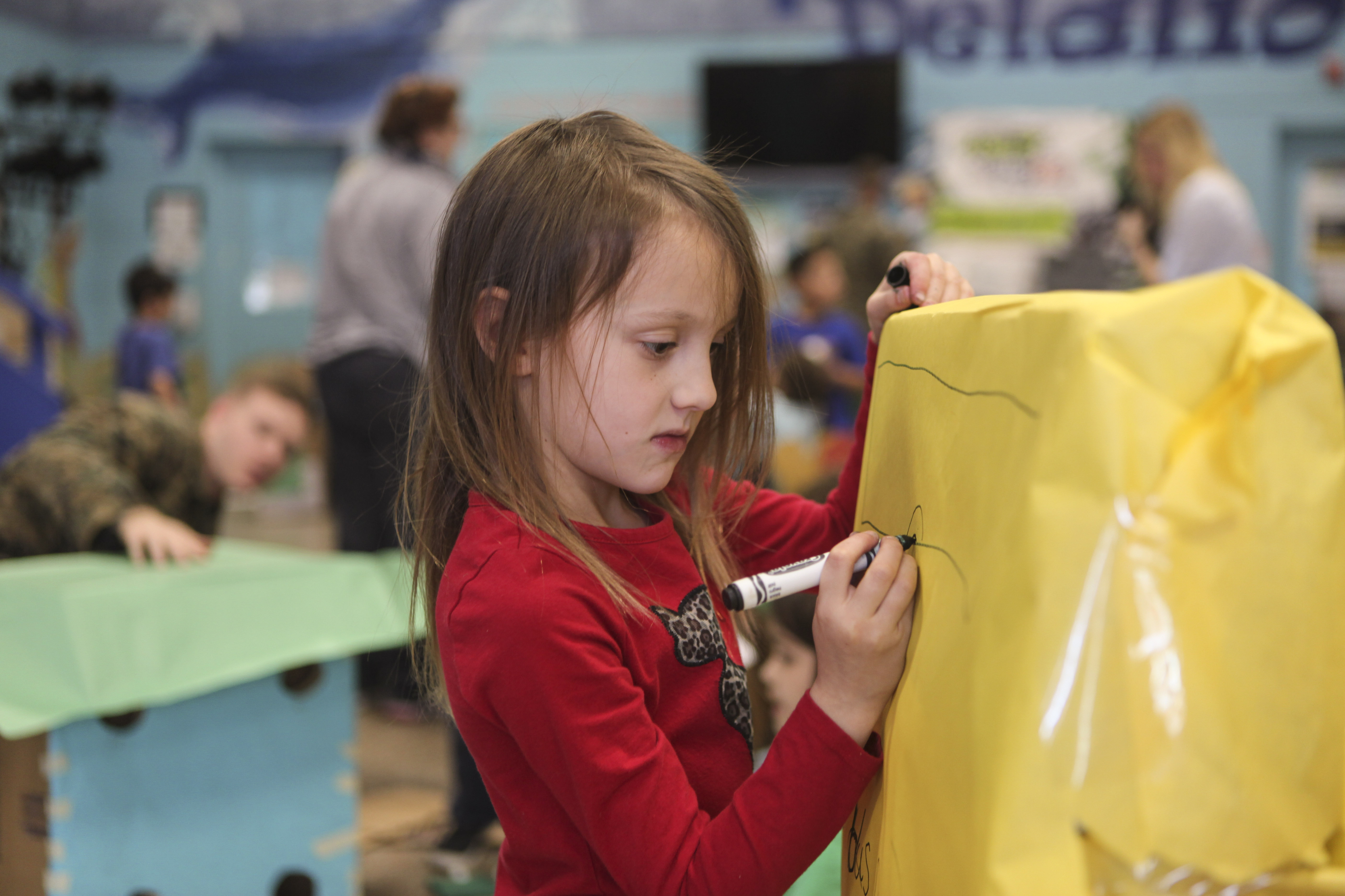 DeLalio holds Cardboard Box Challenge