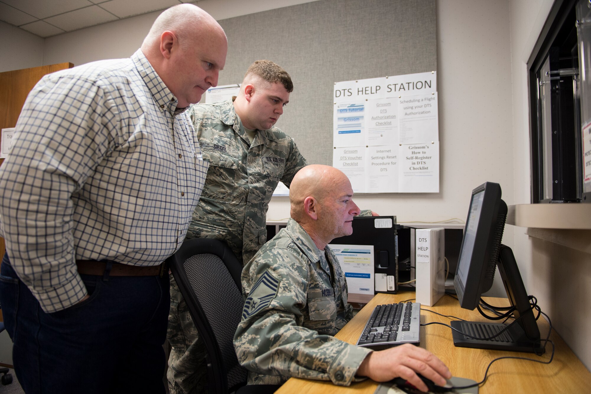 DTS help station eases frustration > Grissom Air Reserve Base > Article ...