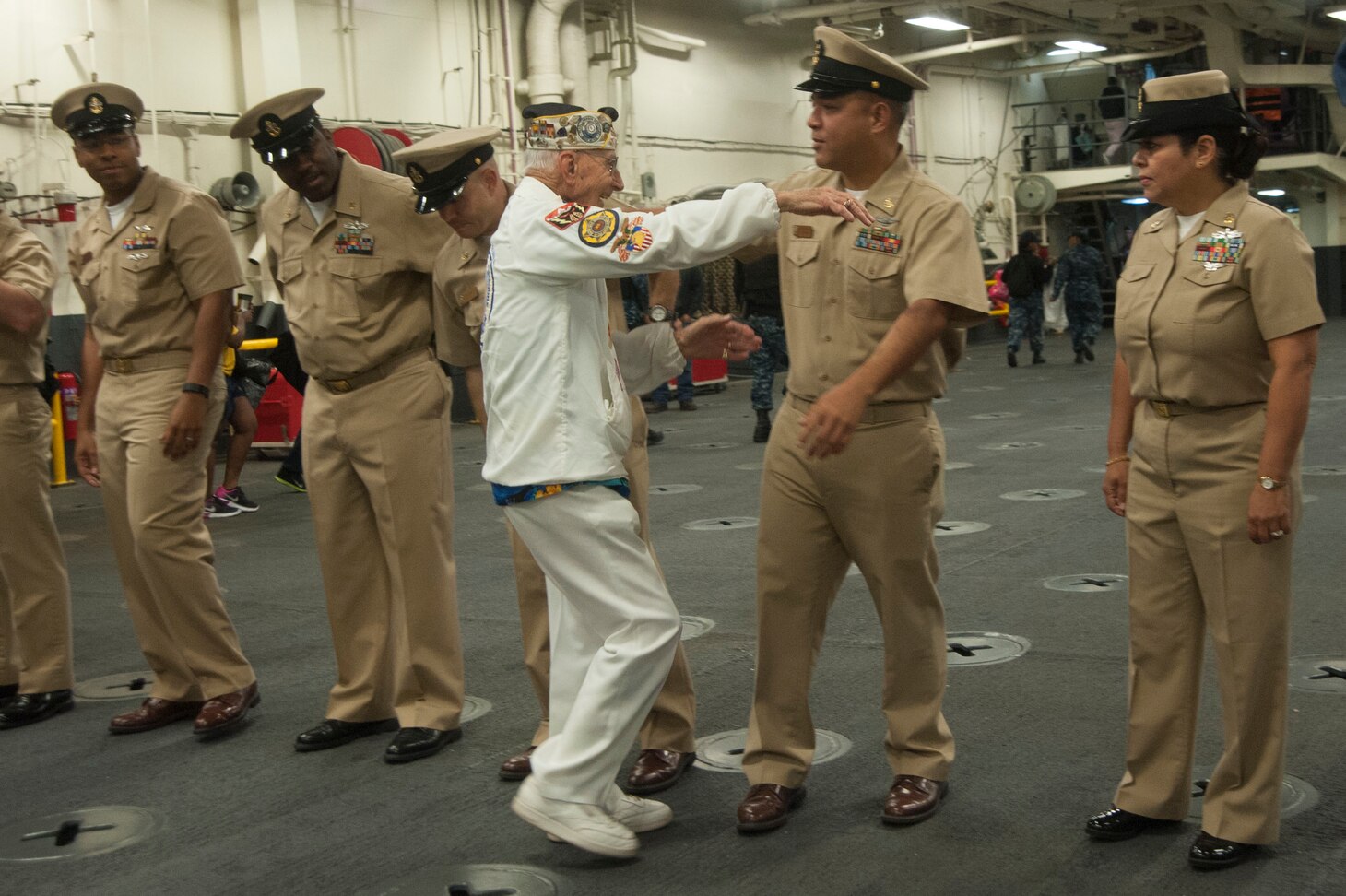 American Hero Joins USS America for CPO Birthday > United States Navy ...
