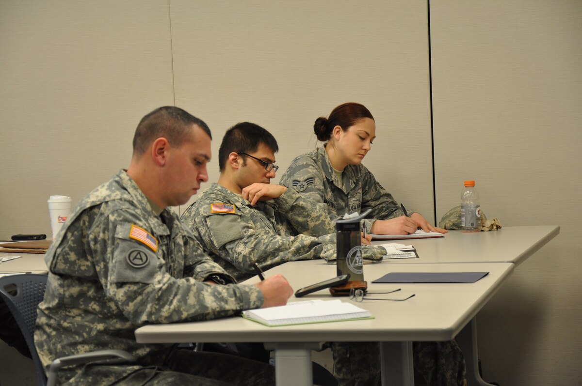 UPAR course teaches how to tell the story > 103rd Airlift Wing ...