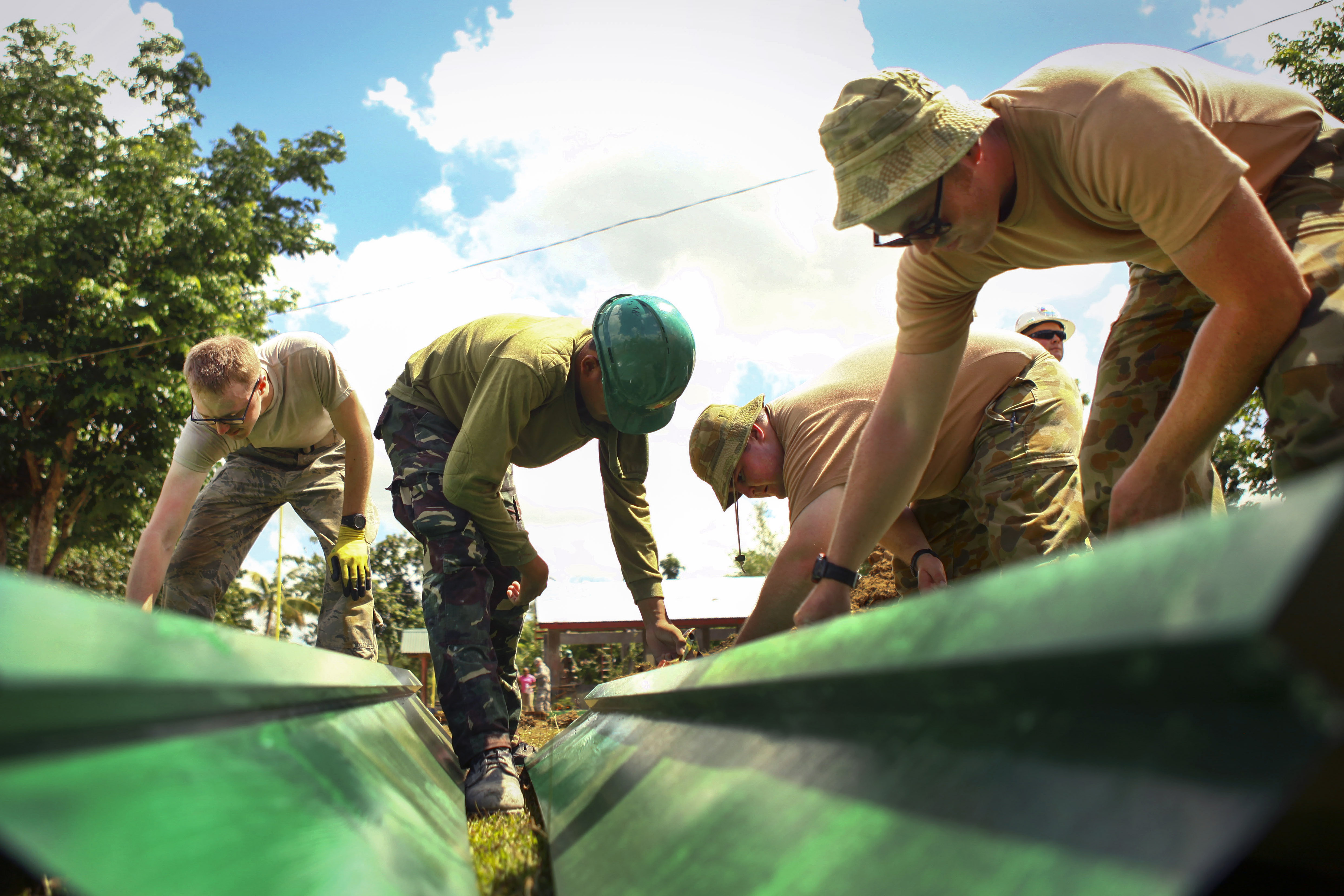 USAF, Philippine army build school during Exercise Balikatan 2016 ...