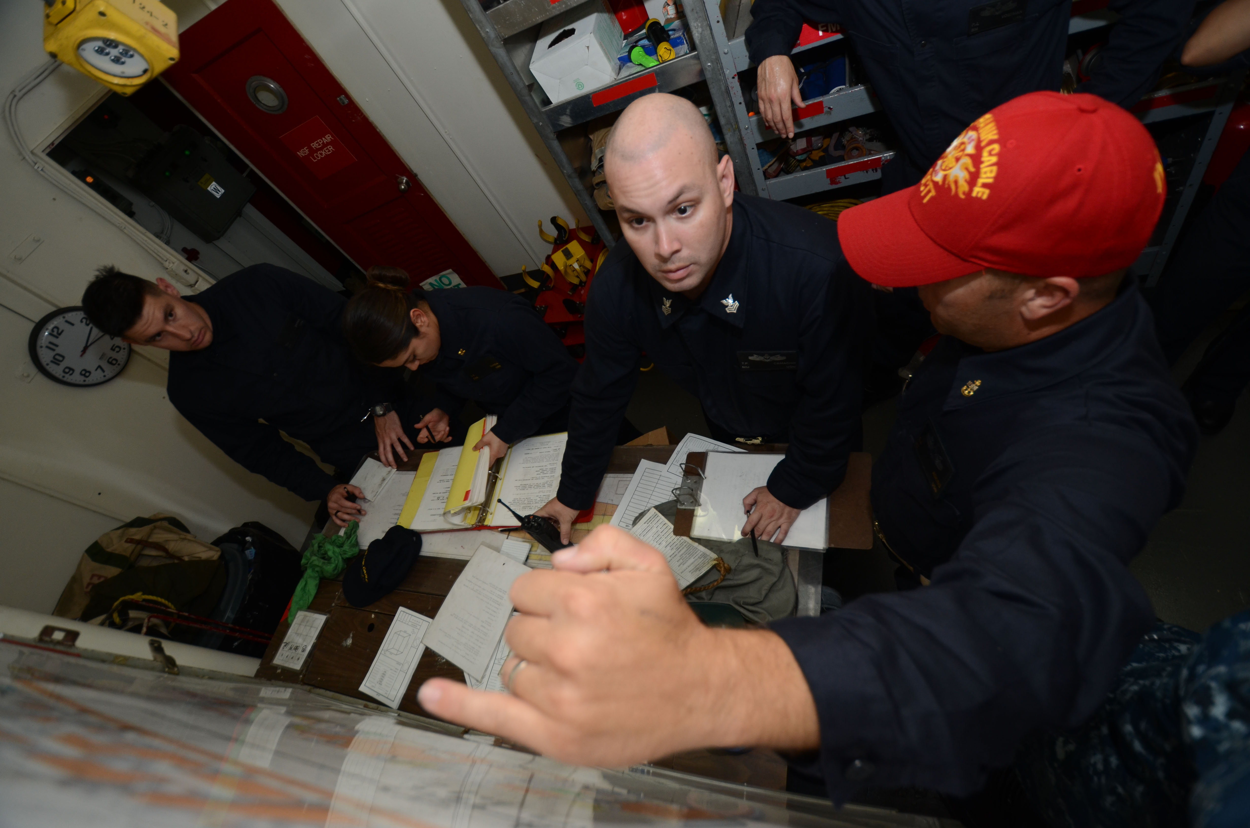 "One Ship, One Crew" Drives Frank Cable's Readiness Training > United ...