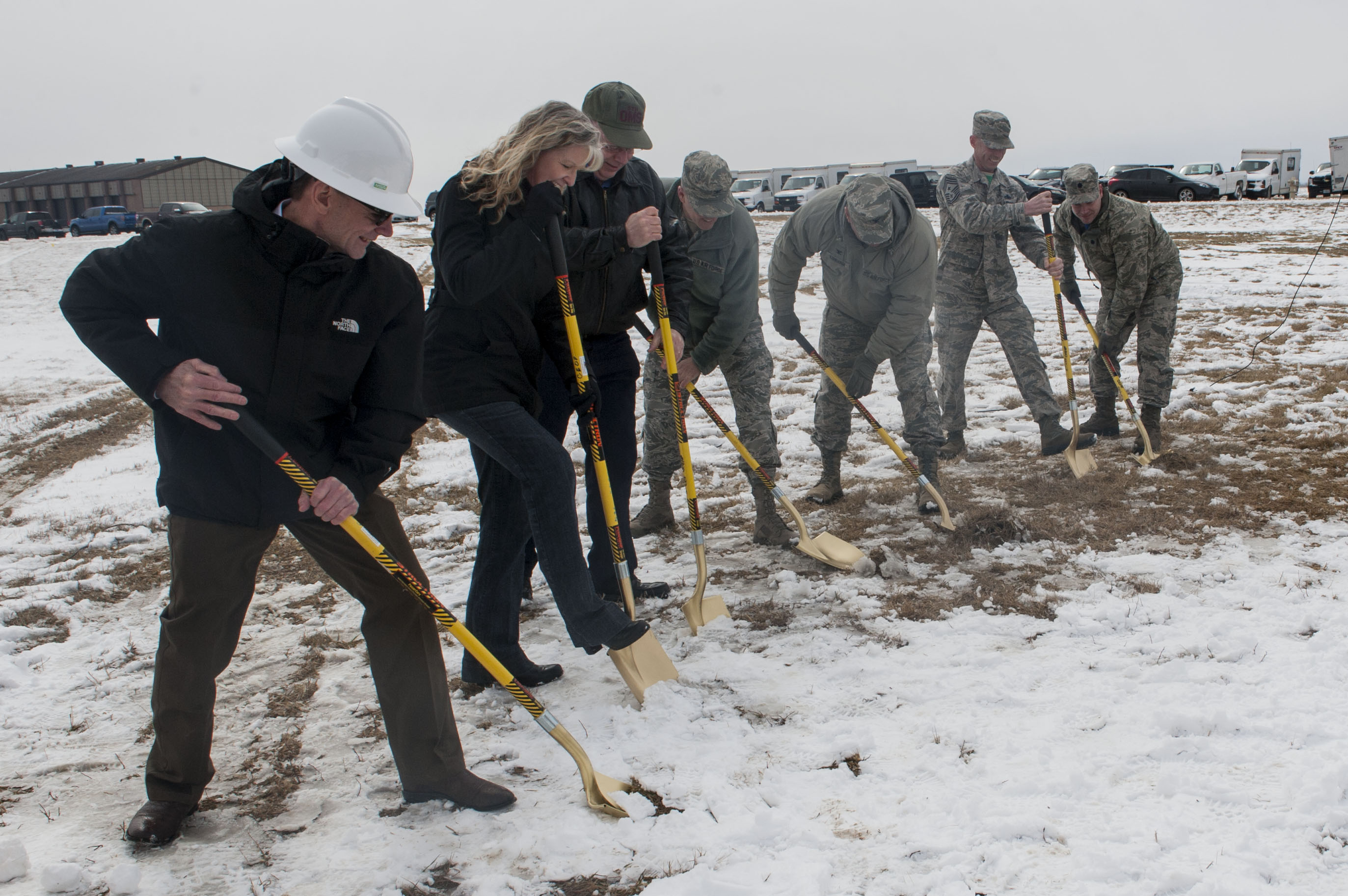 5 AMXS groundbreaking for new AMU > Minot Air Force Base > Article Display