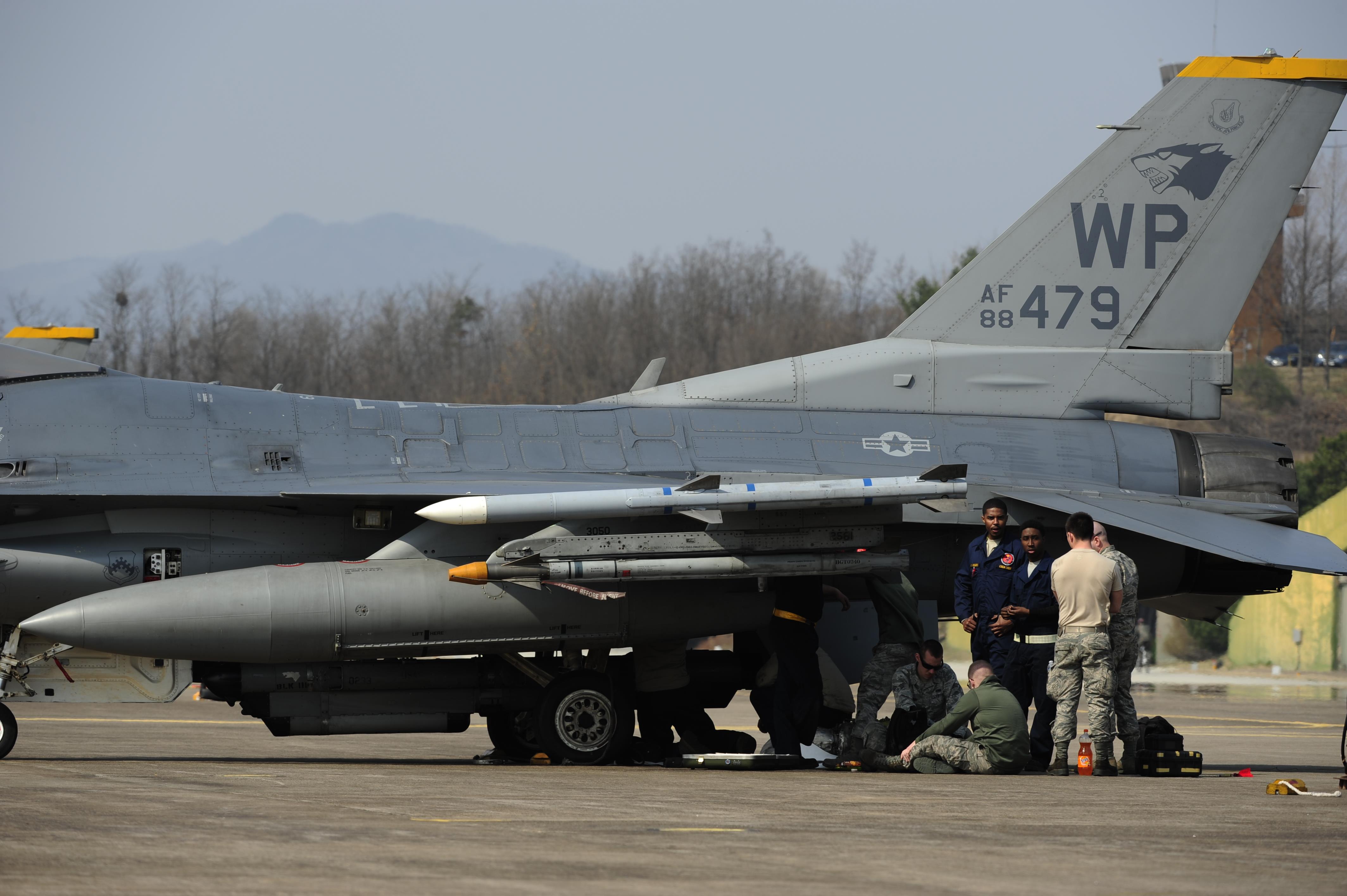 Maintenance for Buddy Wing 16-3