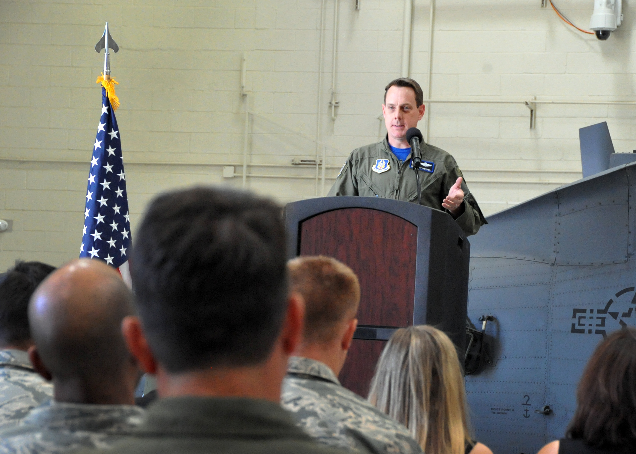 “Sir, I assume command; but first … let me take a selfie!” > Air Force ...