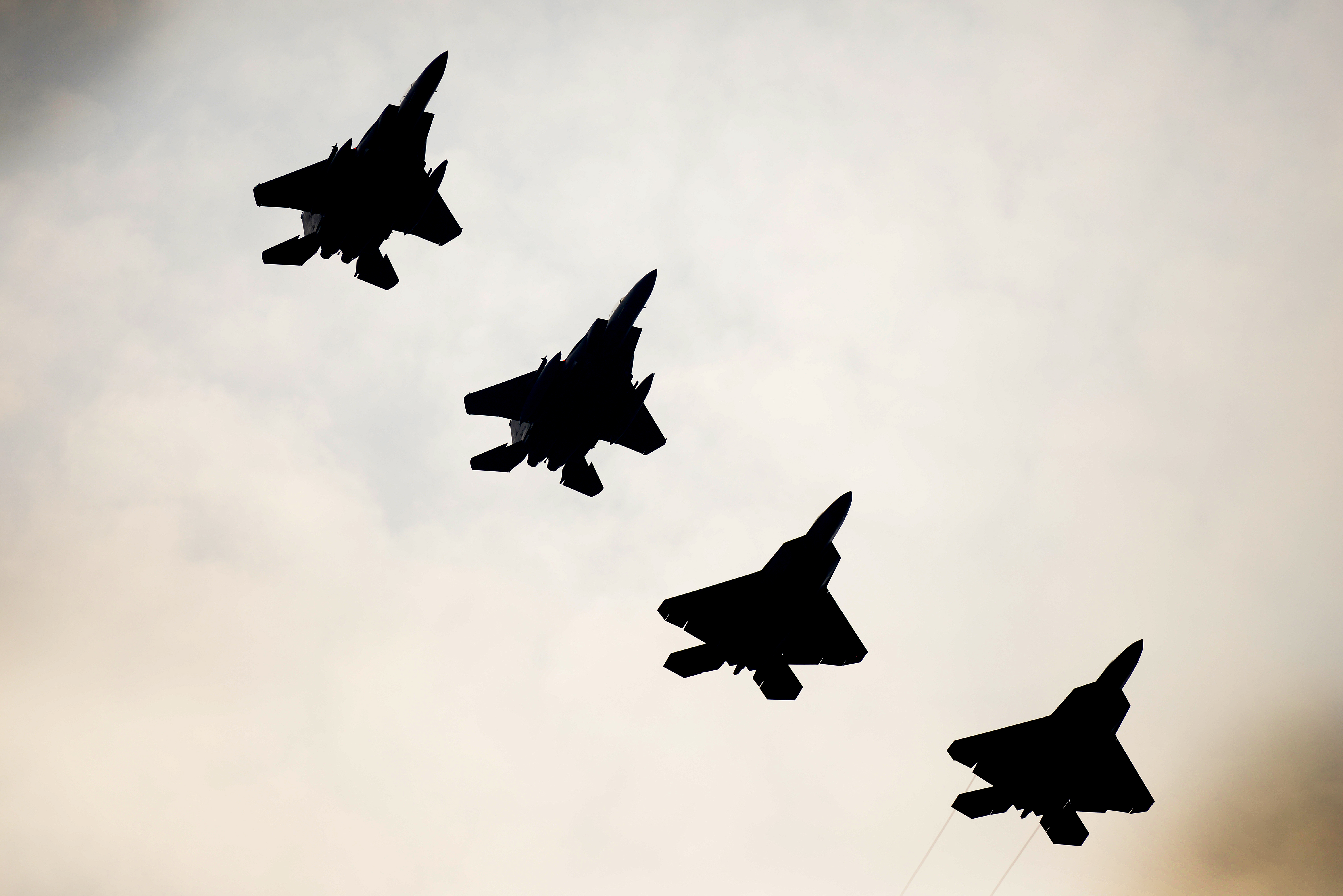 F-22s deploy to RAF Lakenheath > Royal Air Force Lakenheath > Article ...