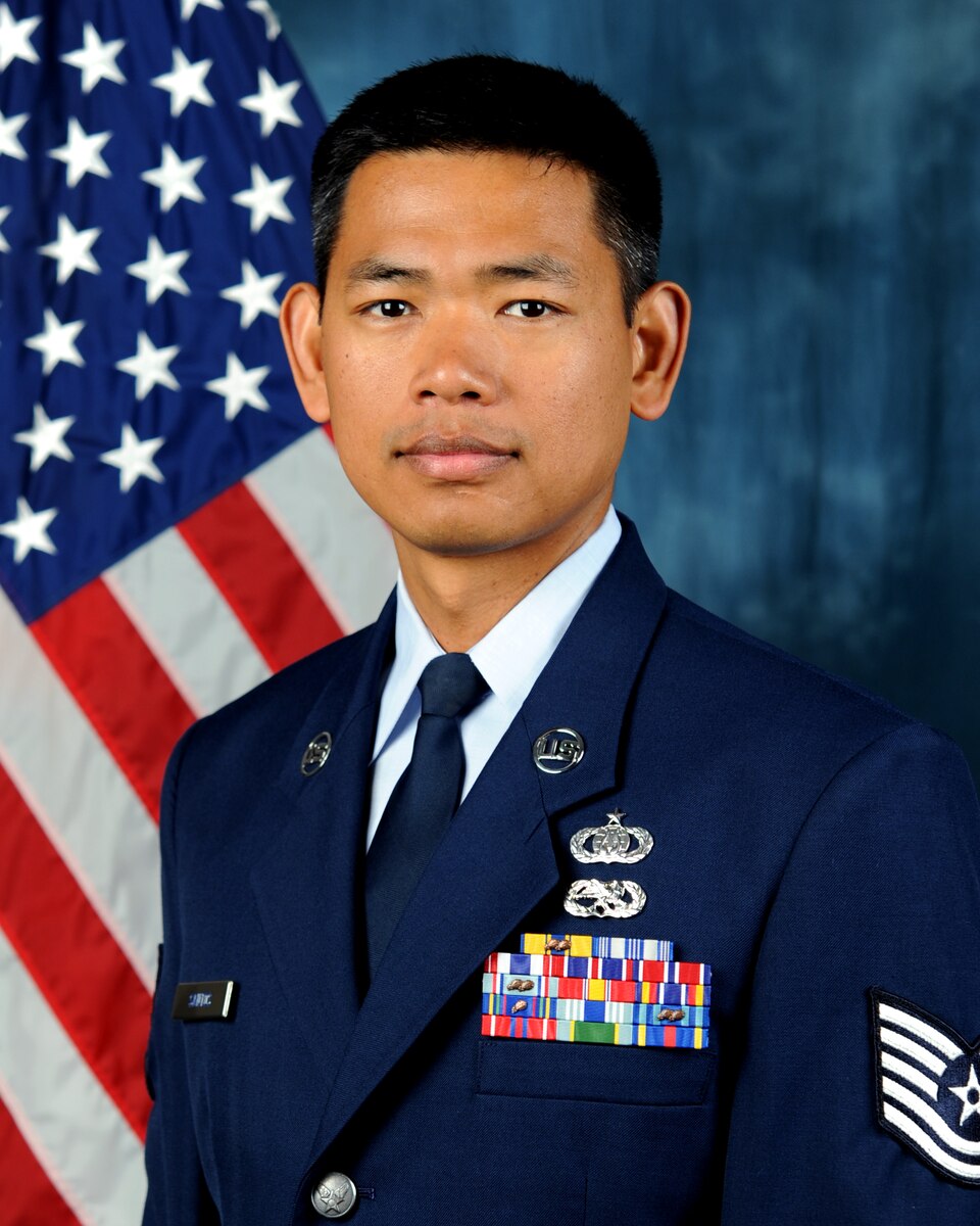 Daniel Santos > Air Force Bands > Display