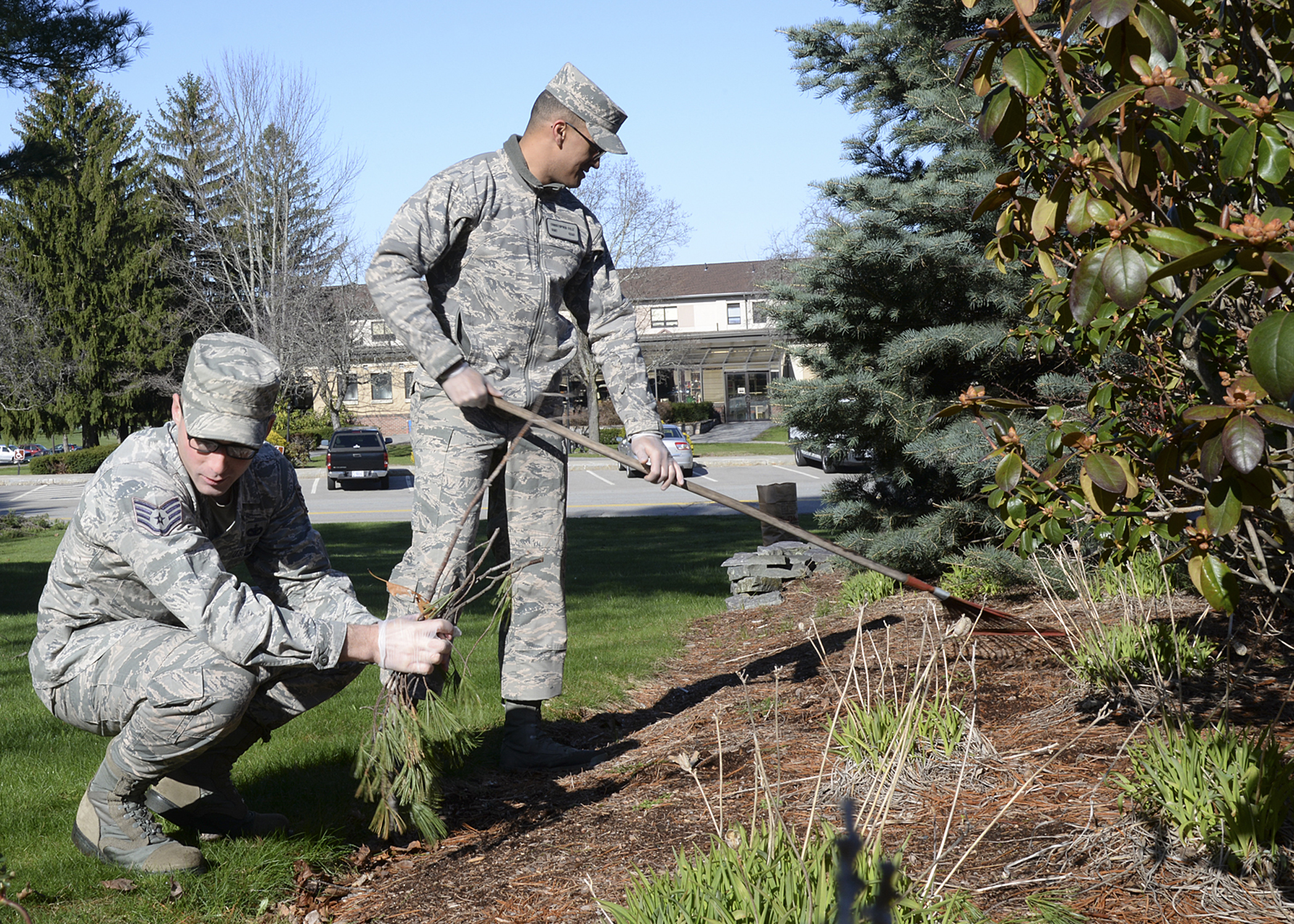Photo feature: This week at Hanscom, April 15 > Hanscom Air Force Base ...