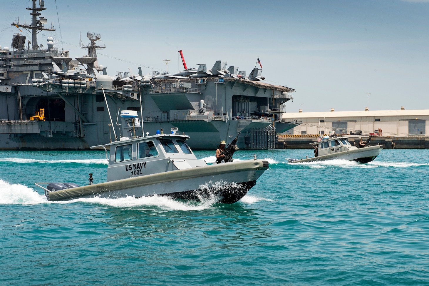 NSA Bahrain Carries Premiere Support To Carrier > United States Navy ...