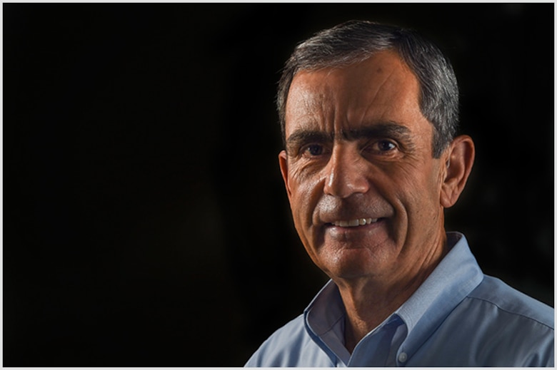 Lee Ellis > Veterans in Blue > Veterans_Library