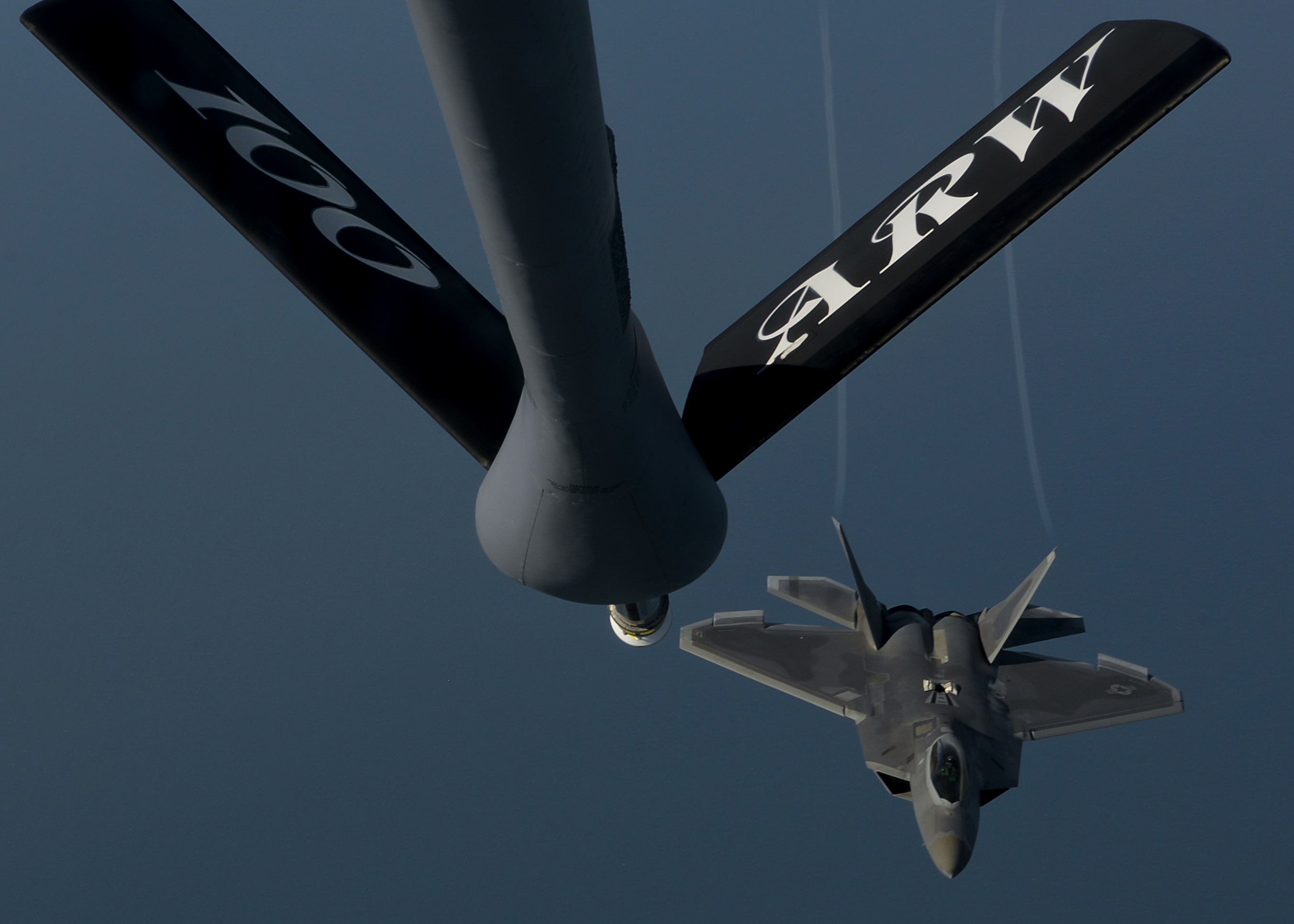 100th ARW "feeds the beast" during exercise Iron Hand > Royal Air Force ...