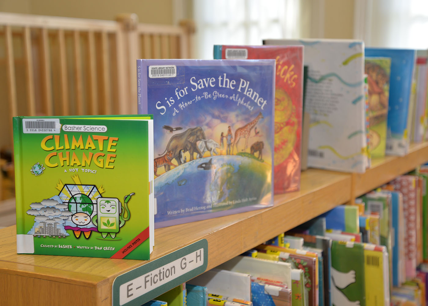 100th CES commander shares Earth Week messages through storytime