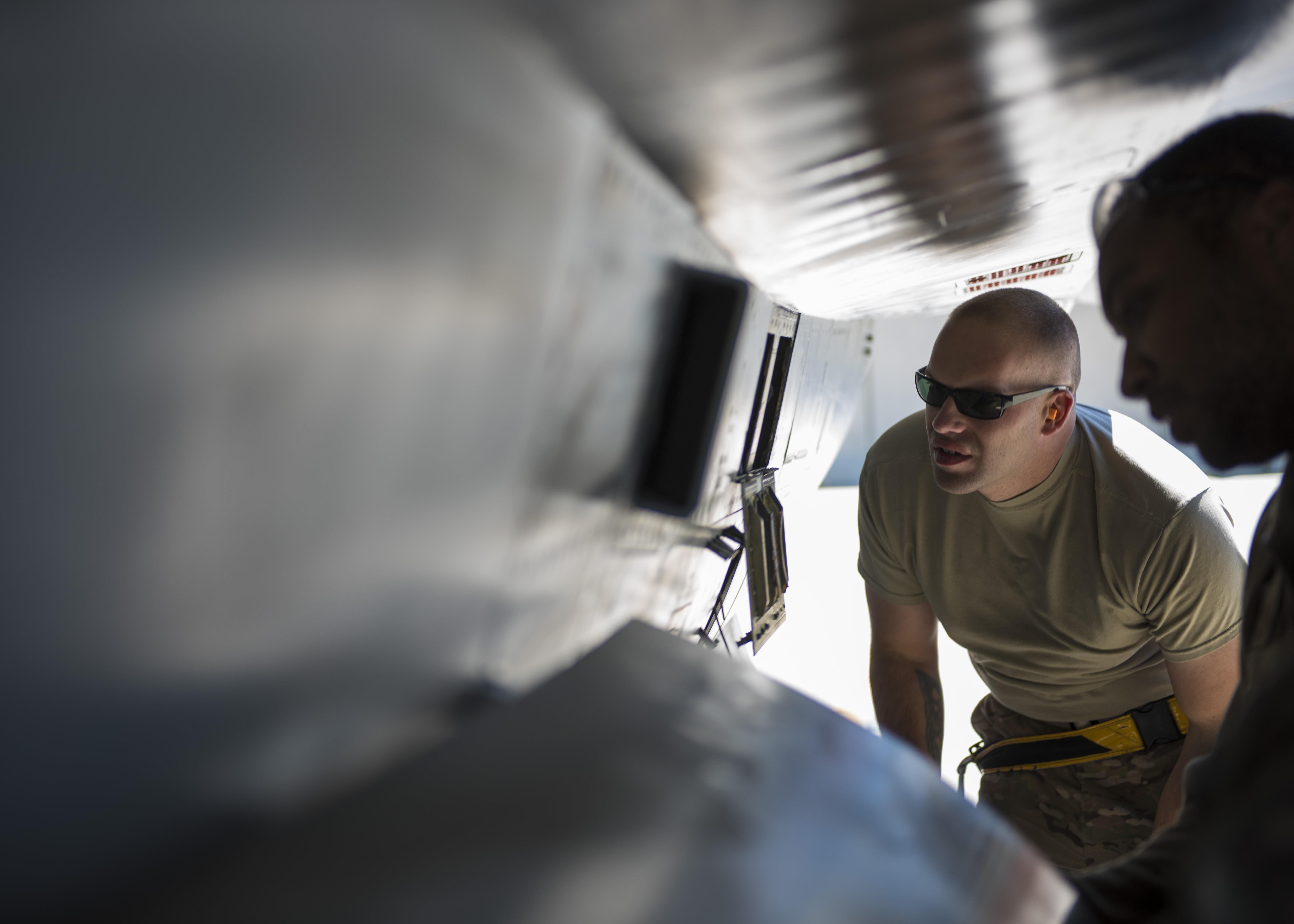 455 EAMXS push iron to the fight > U.S. Air Forces Central > News