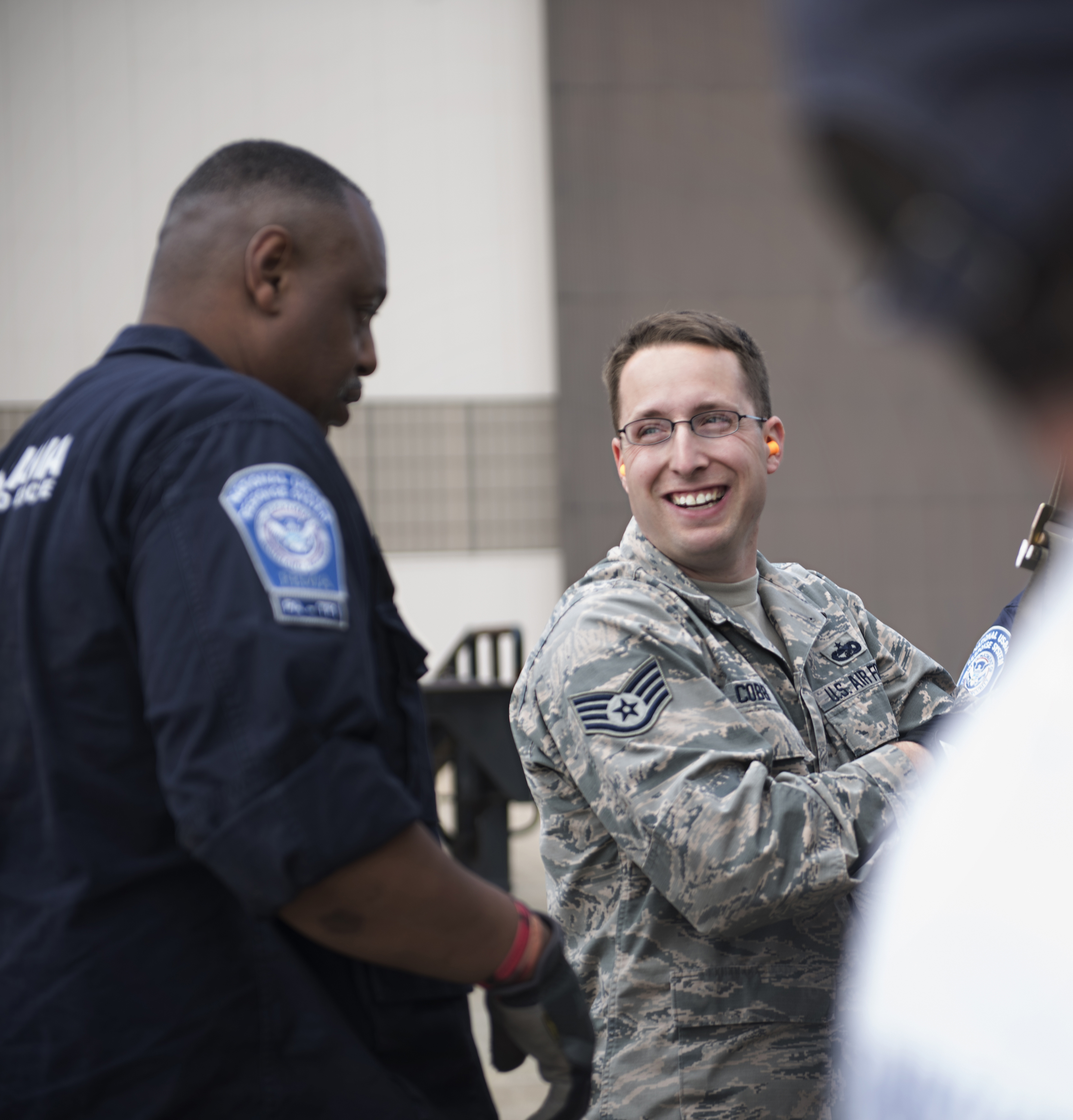 305th APS hosts rapid response training with FEMA > Joint Base McGuire ...