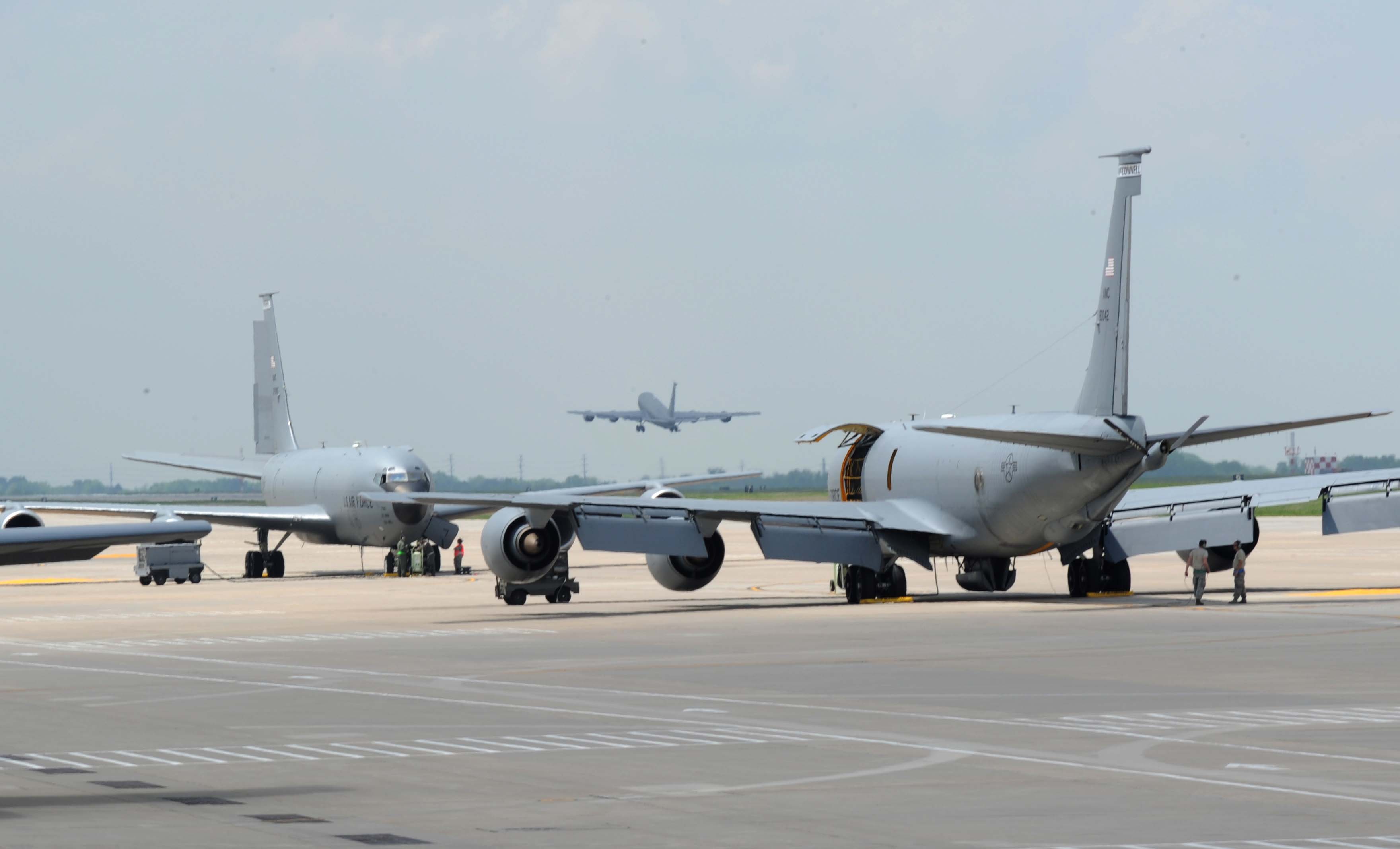 McConnell aircraft evacuation protects aircraft, mission, saves ...