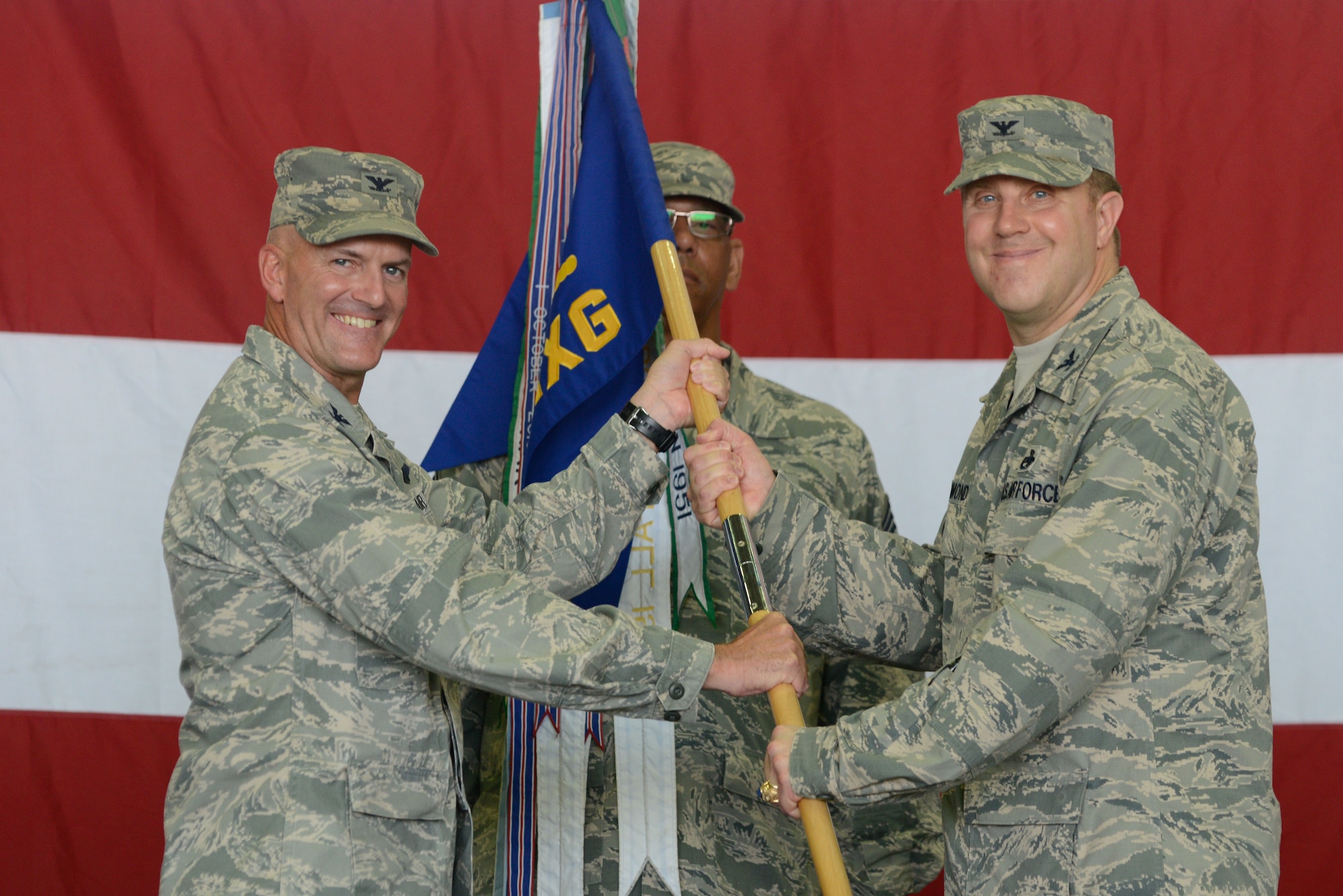 51st MXG welcomes new commander > Osan Air Base > Article Display