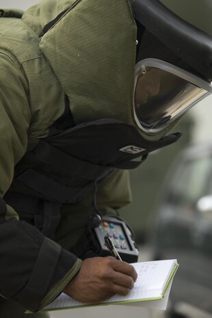 US Marines screen to become an Explosive Ordnance Disposal Technician