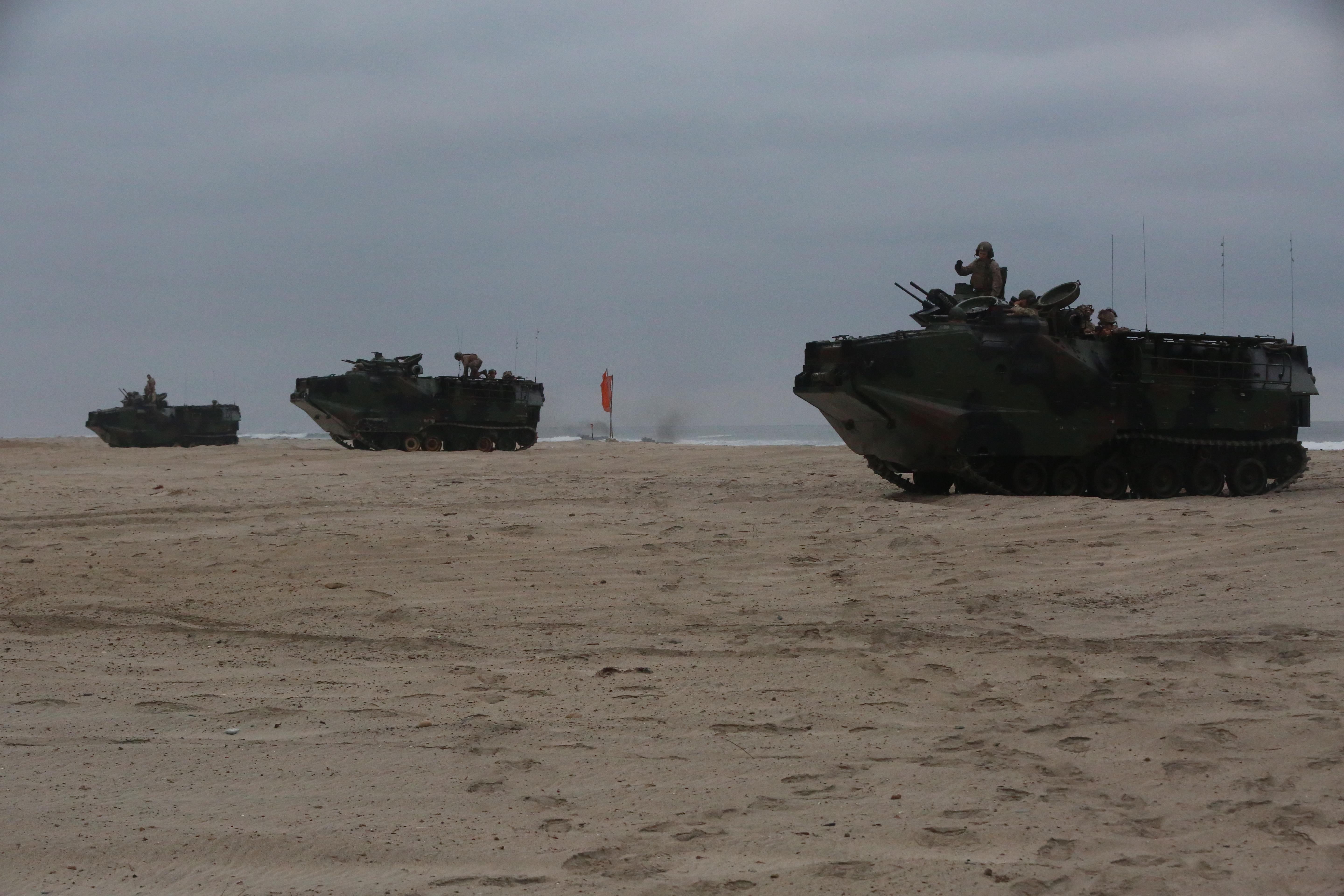 Seawater, sand and swiftness: 3rd Battalion, 1st Marines execute ...