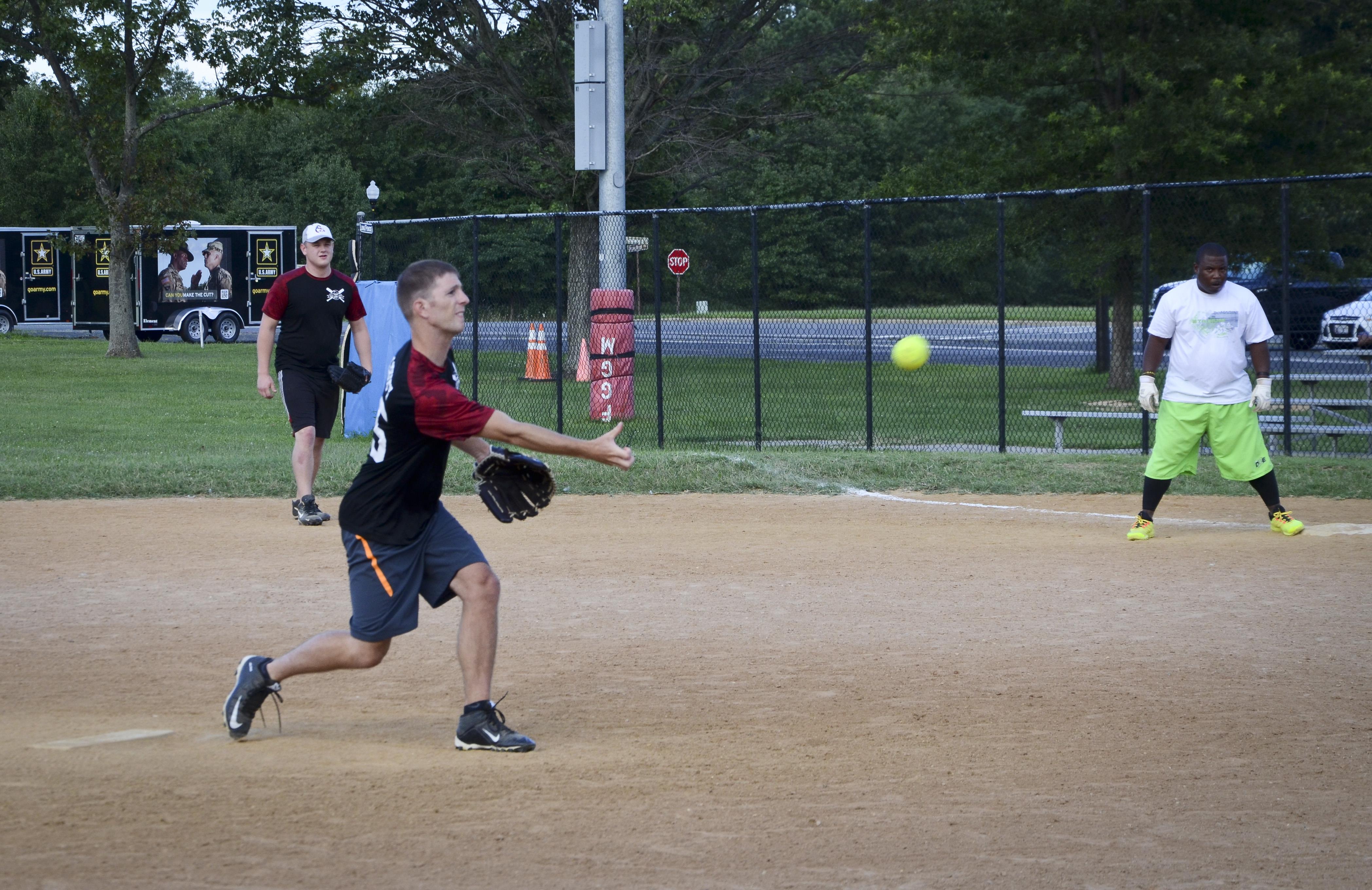 34th Intelligence Squadron captures Fort Meade Softball Championship ...