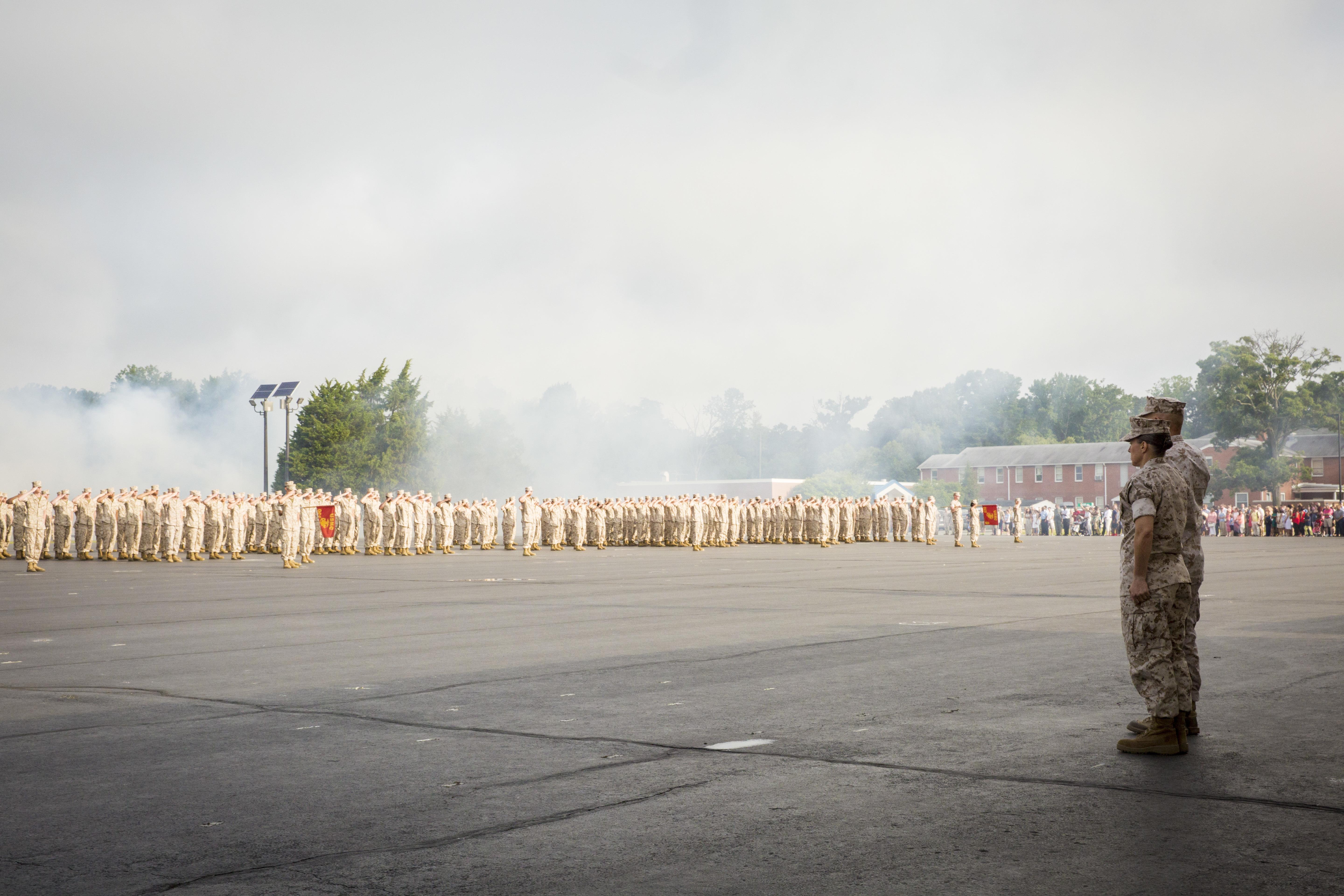 Commandant shares wisdom at OCS Graduation > Marine Corps Recruiting ...
