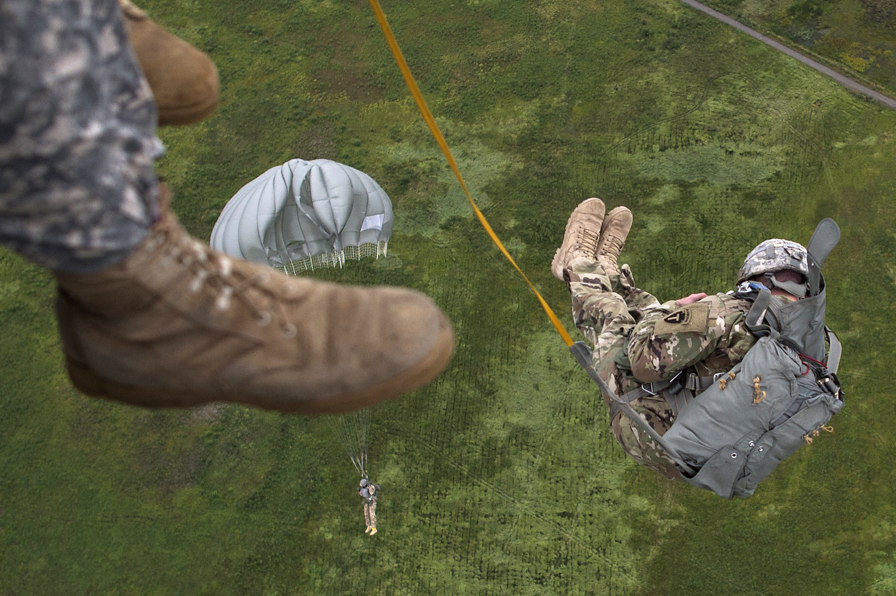 Bravo Company, 1st Battalion (Airborne), 143rd Infantry Regiment ...