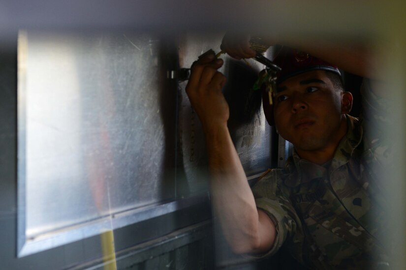 2-377 PFAR perform TIPS, SCALES in support of JBLM 75th Ranger ...