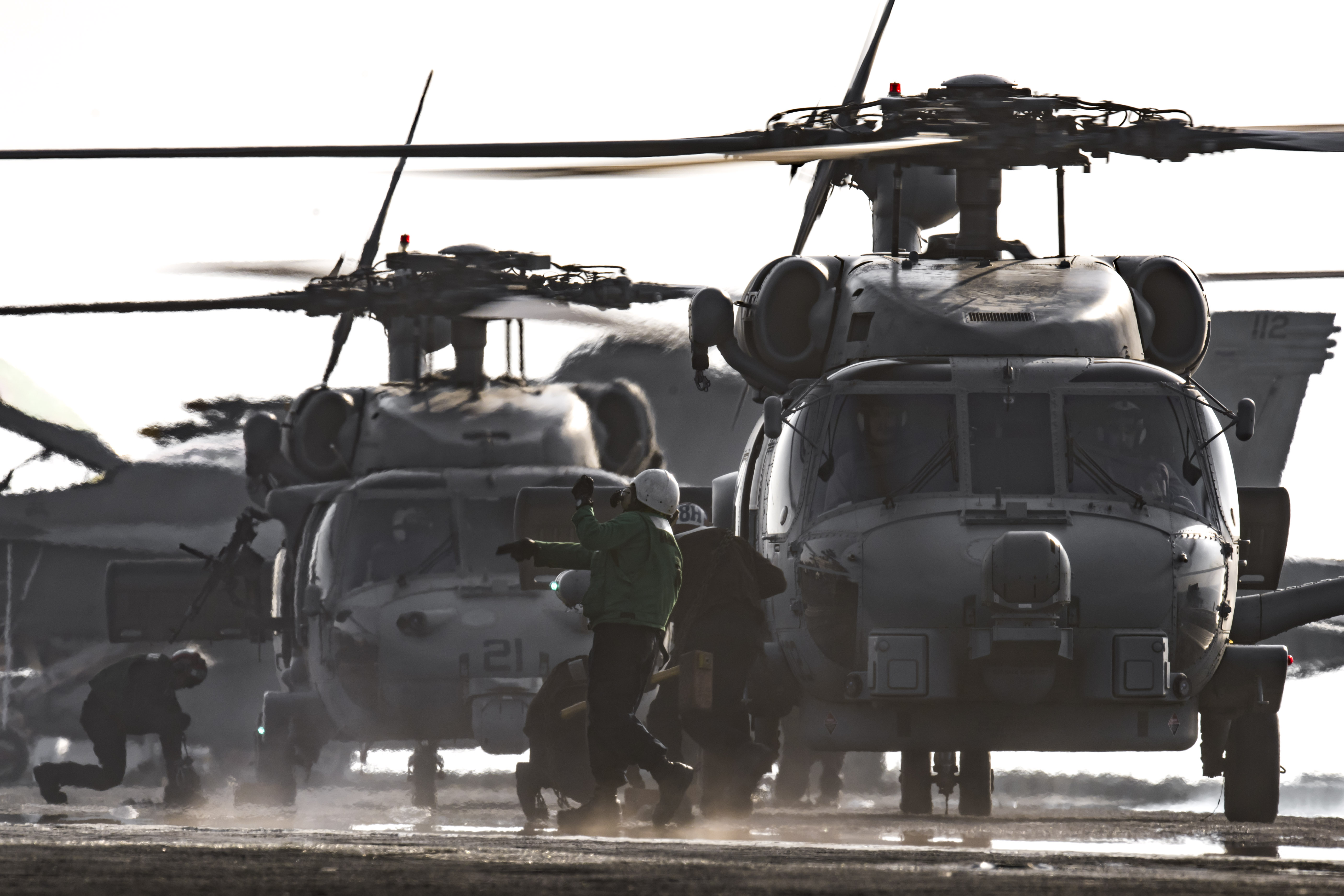 Ike Conducts Port Visit in Bahrain > United States Navy > News Display