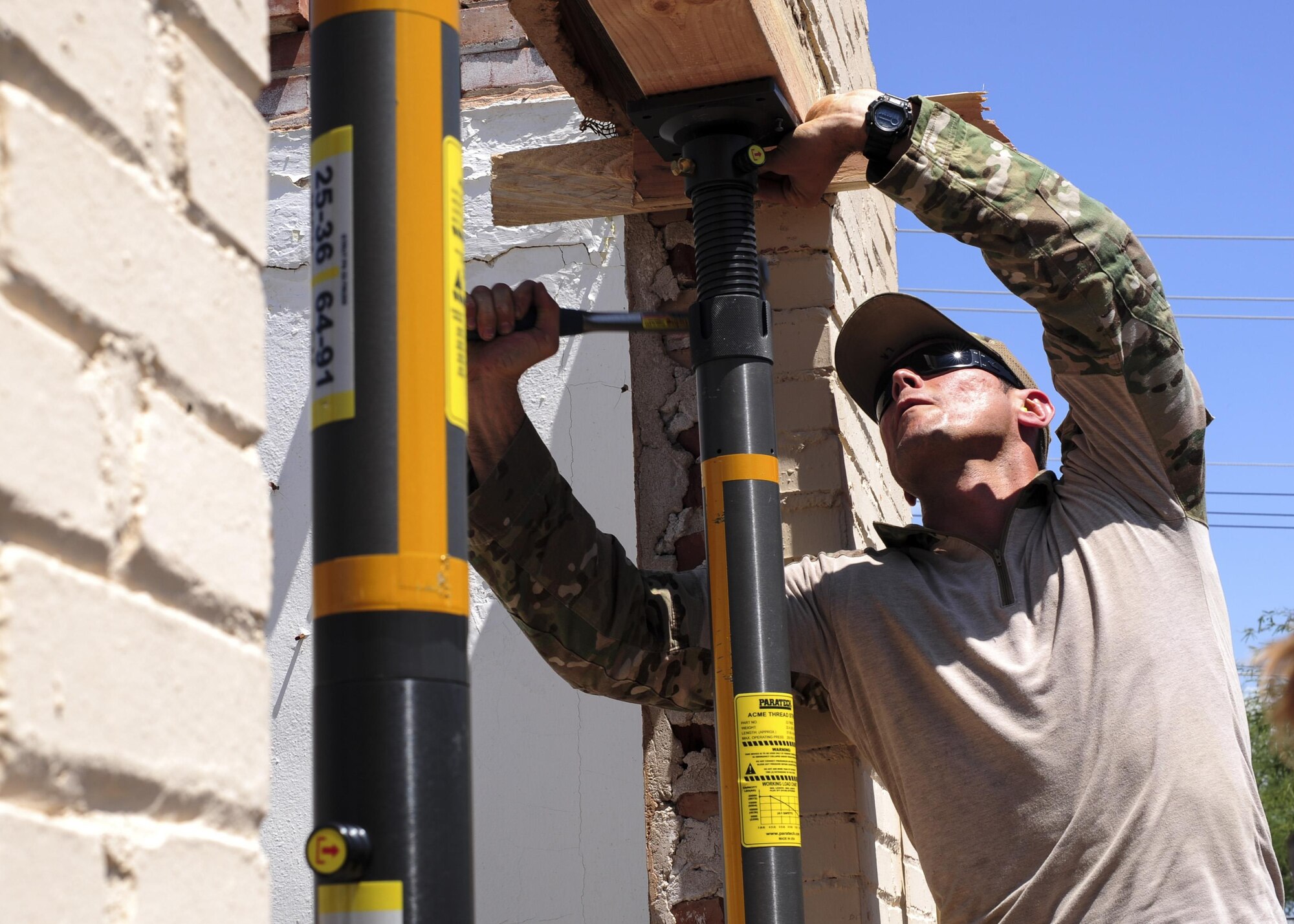 48th RQS Airmen participate in collapsed structure training > Davis ...