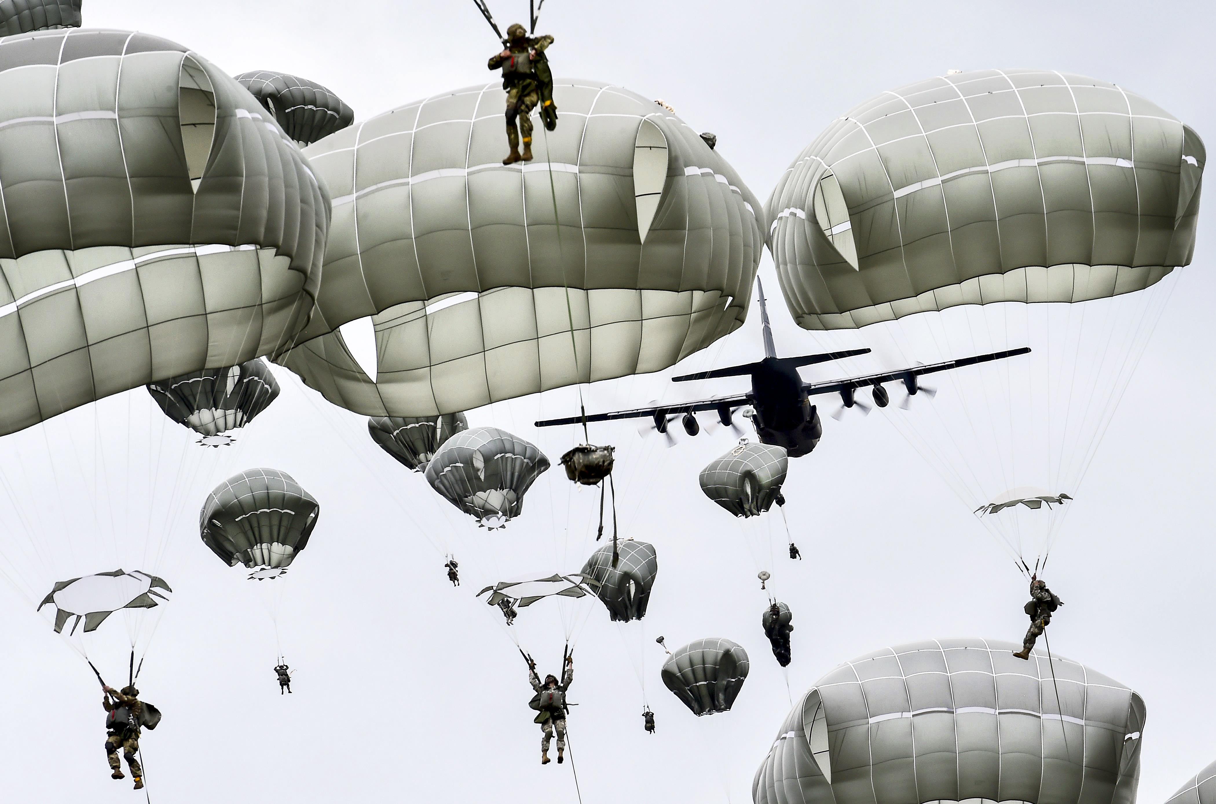 'Spartan Jump' - Soldiers conduct an airborne operation at Joint Base ...